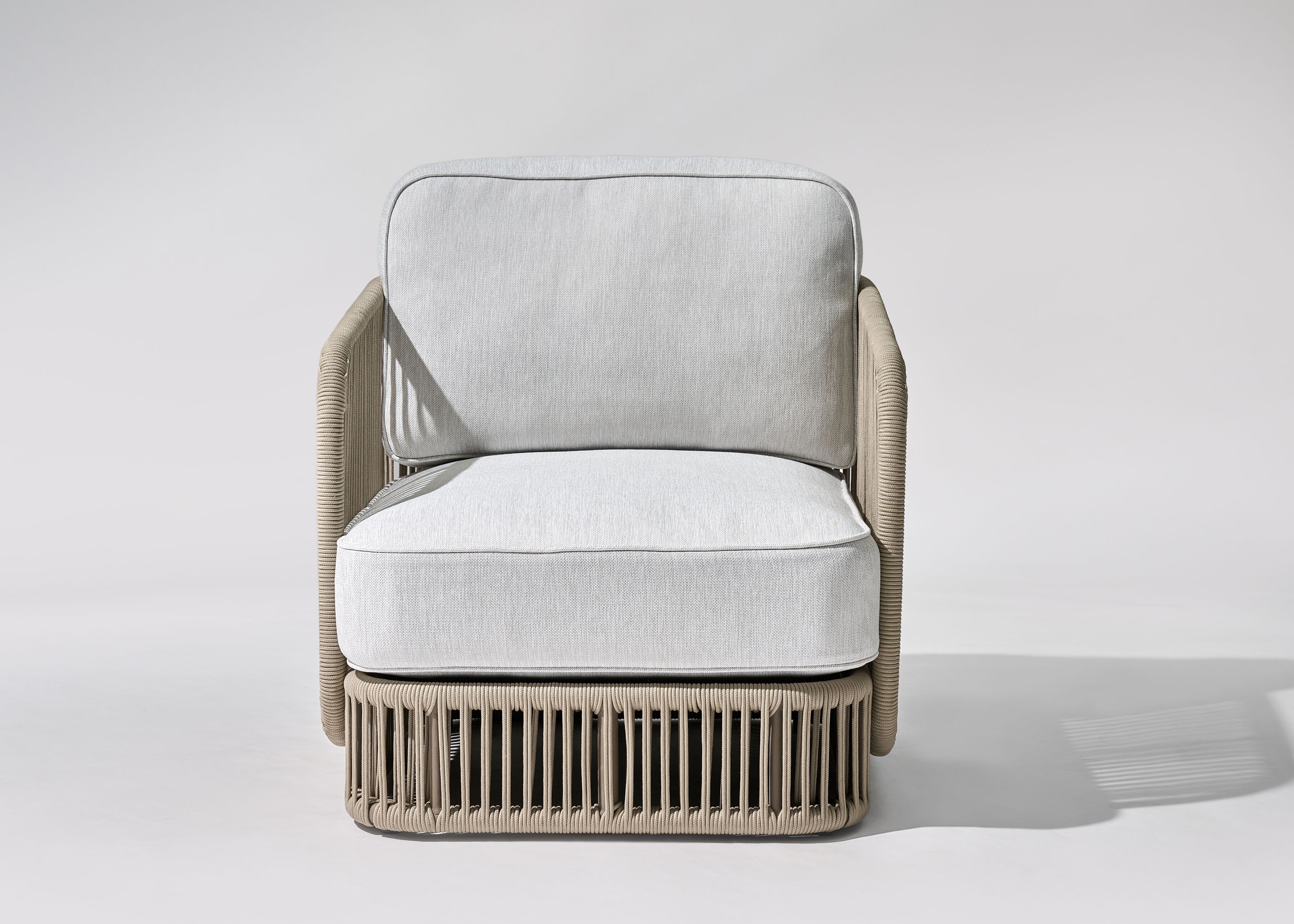 WAINSCOTT Garden armchair By Walters