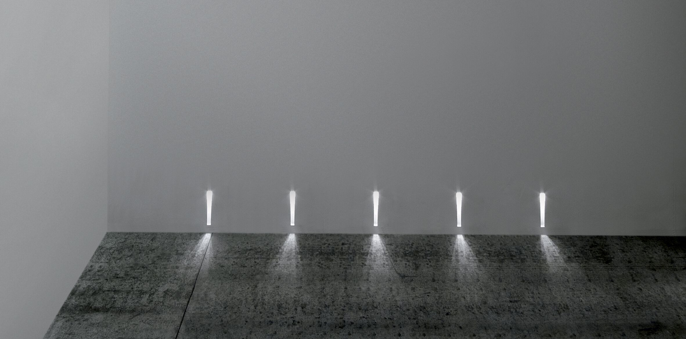 SLIM FRAME Steplight By WayPoint