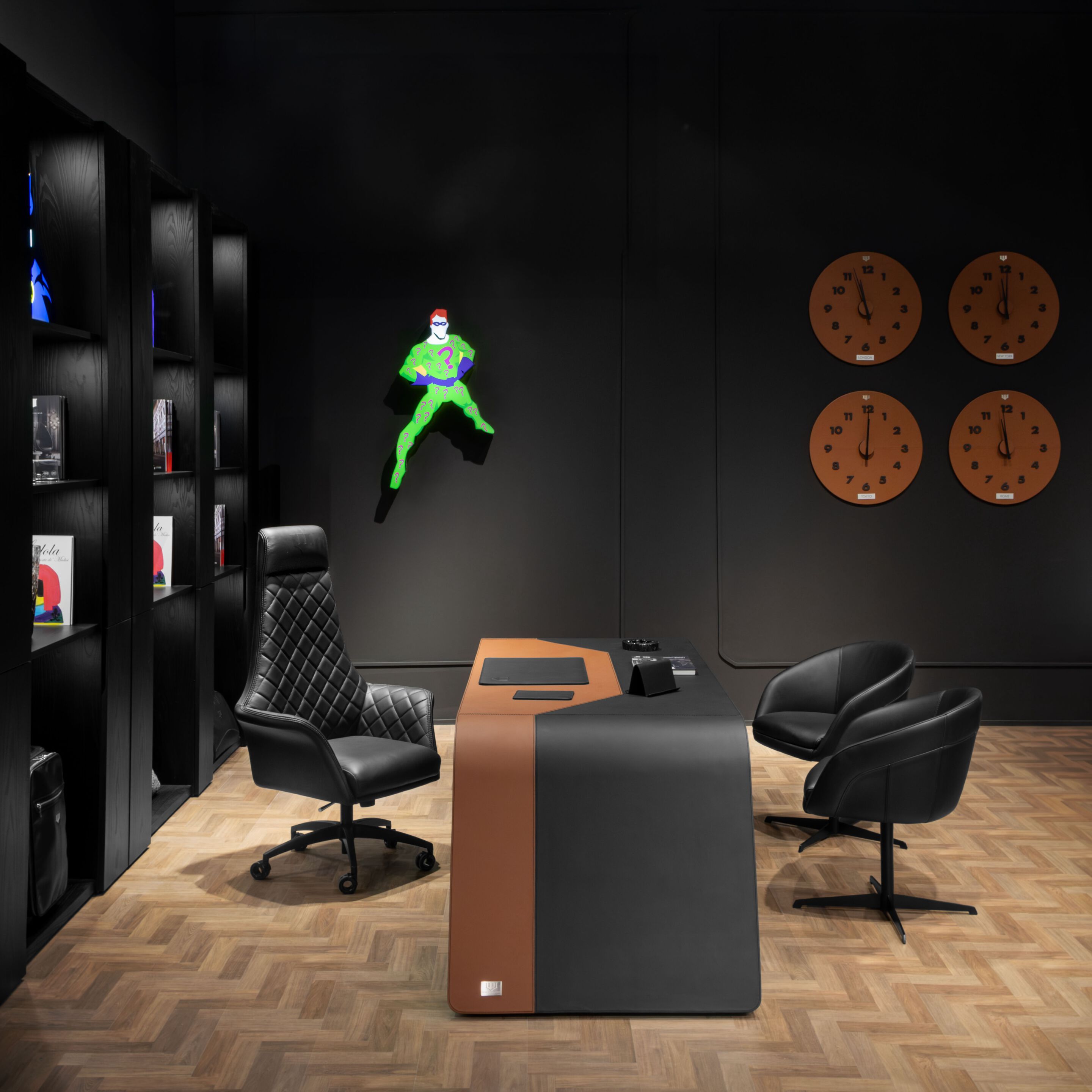 WE-137 Swivel leather chair with armrests By Wayne Enterprises Home ...