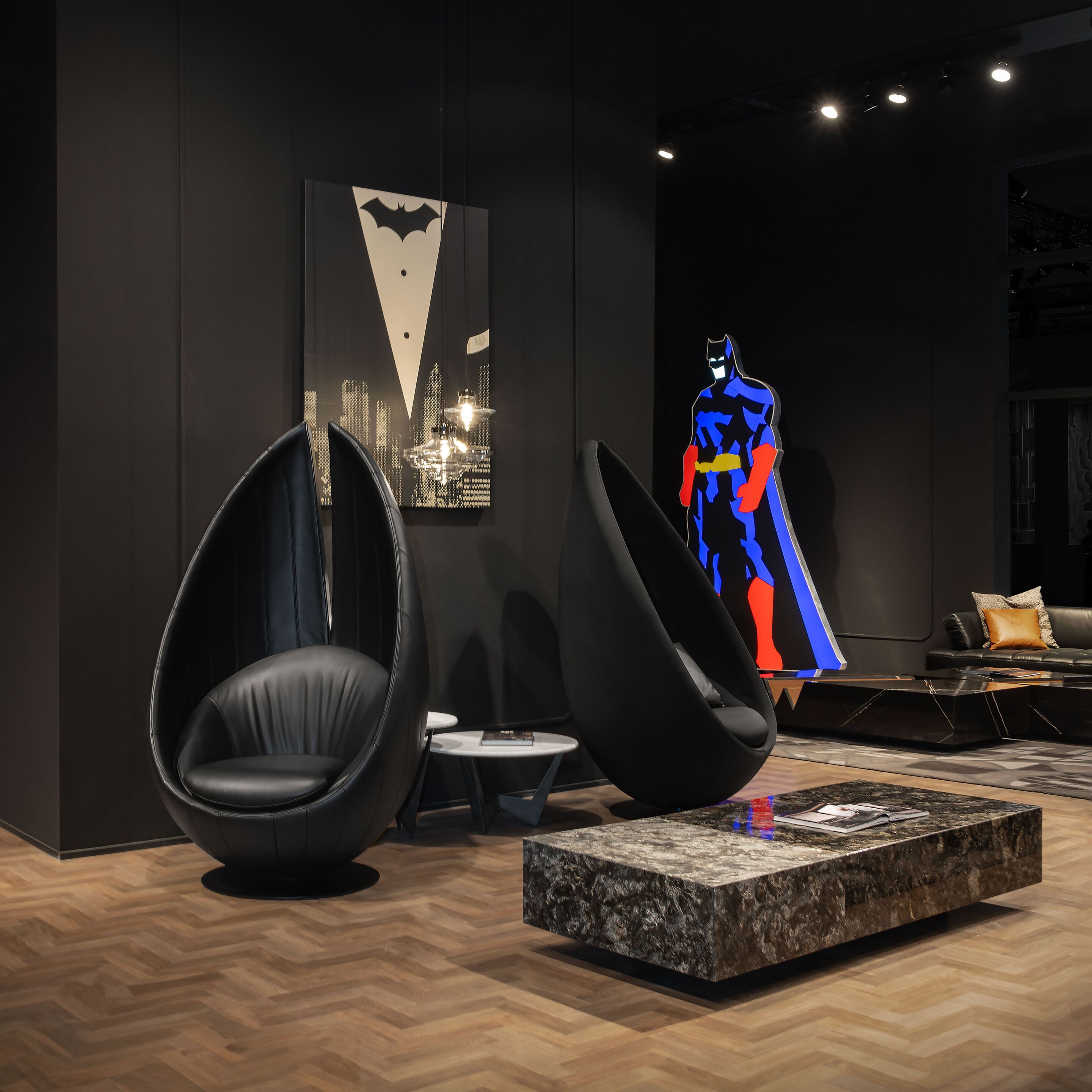 WE-003/H Leather easy chair By Wayne Enterprises Home Collection