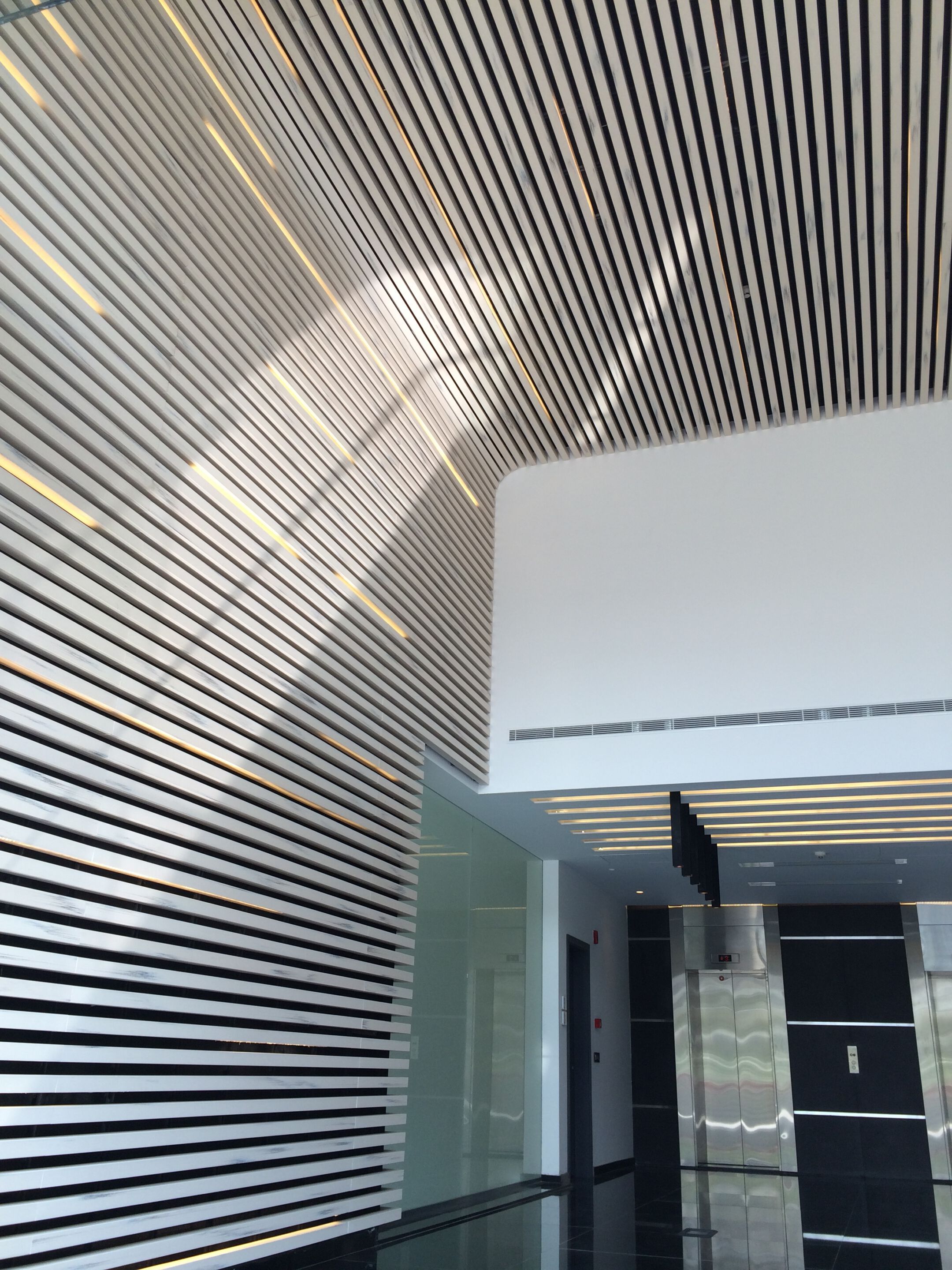 WOODN MODULATUS TH5025 Wood-product ceiling tiles By Woodn Greenwood