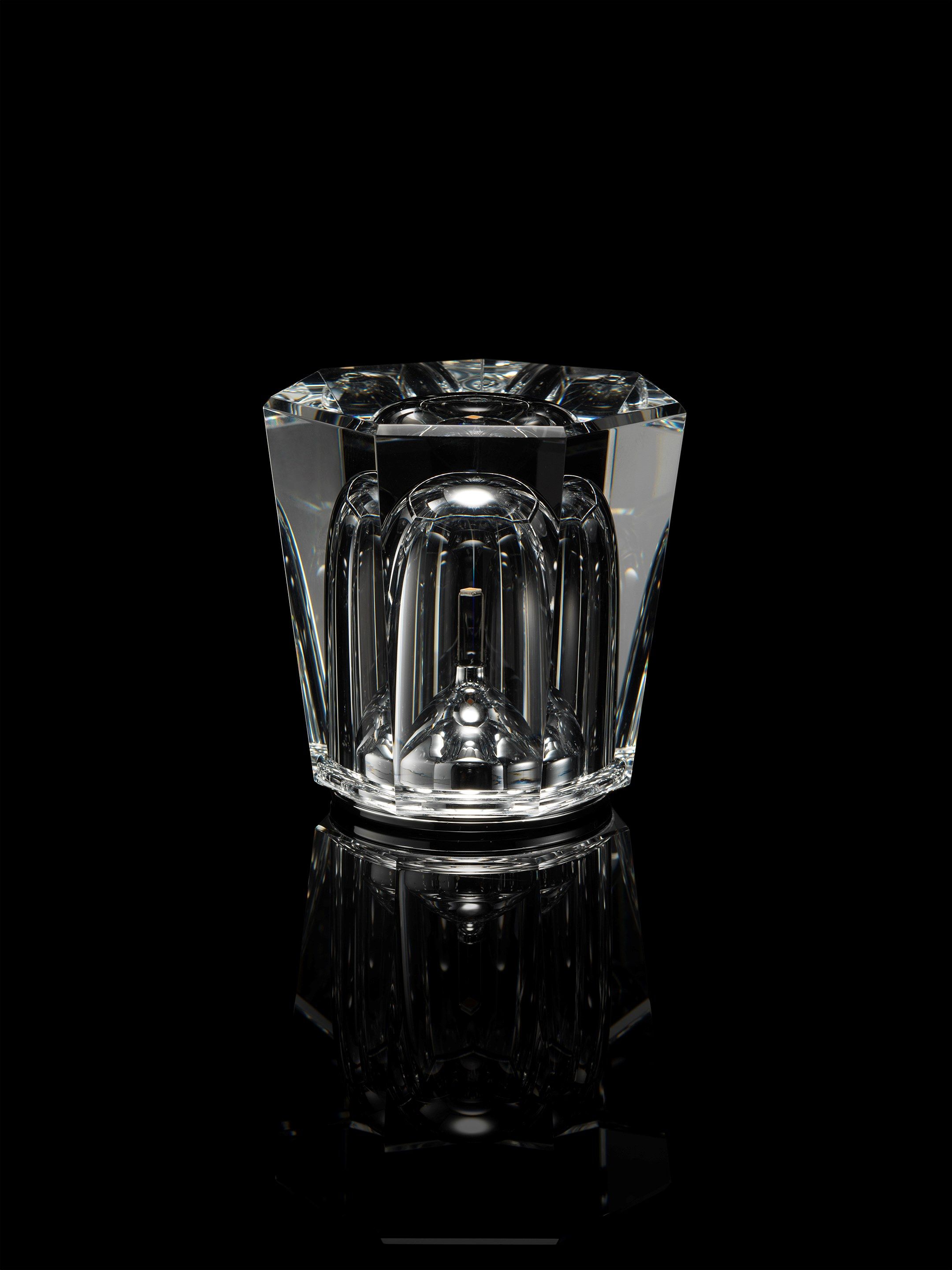 XTAL Table lamp By Ambientec