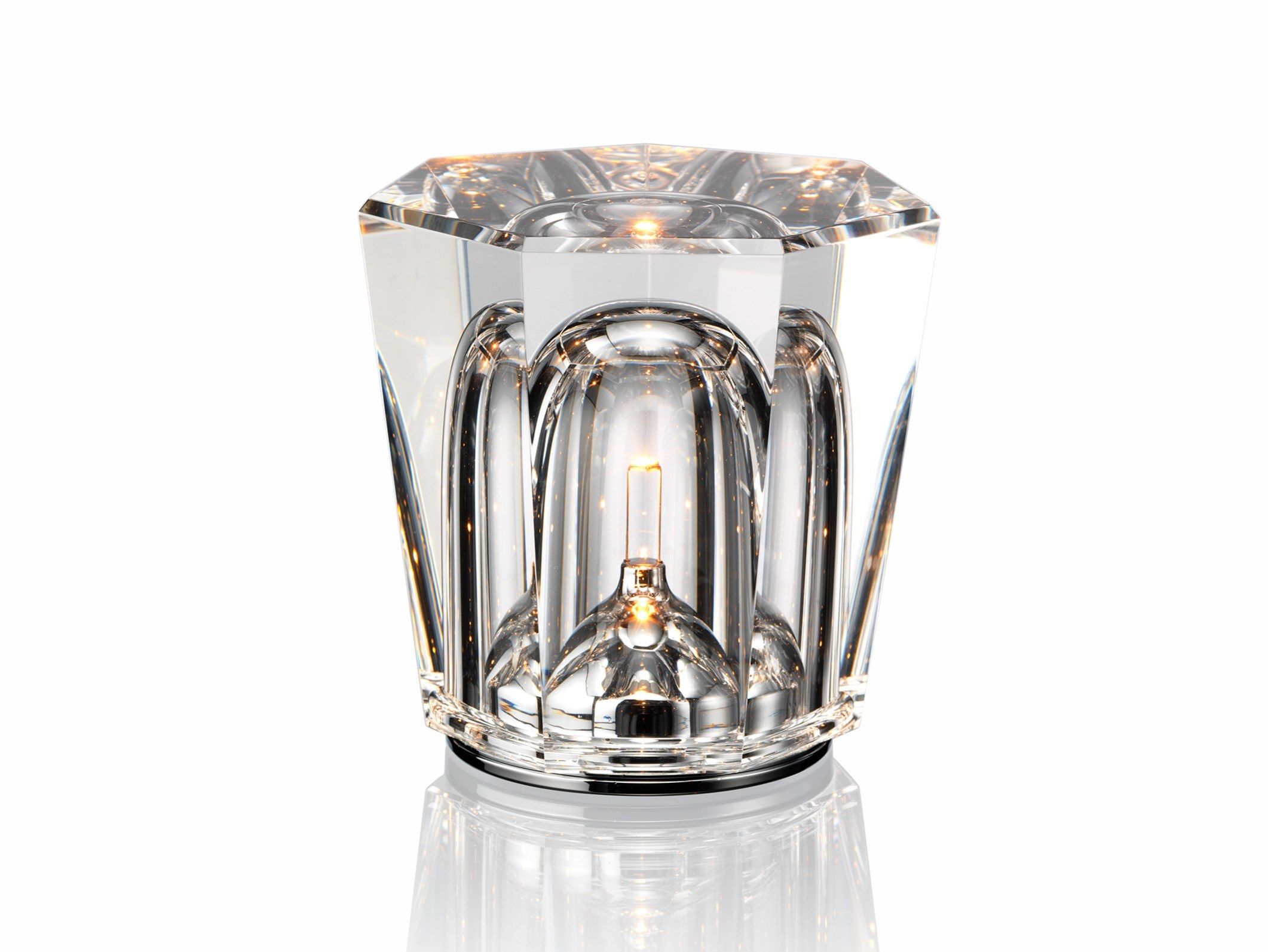 XTAL Table lamp By Ambientec