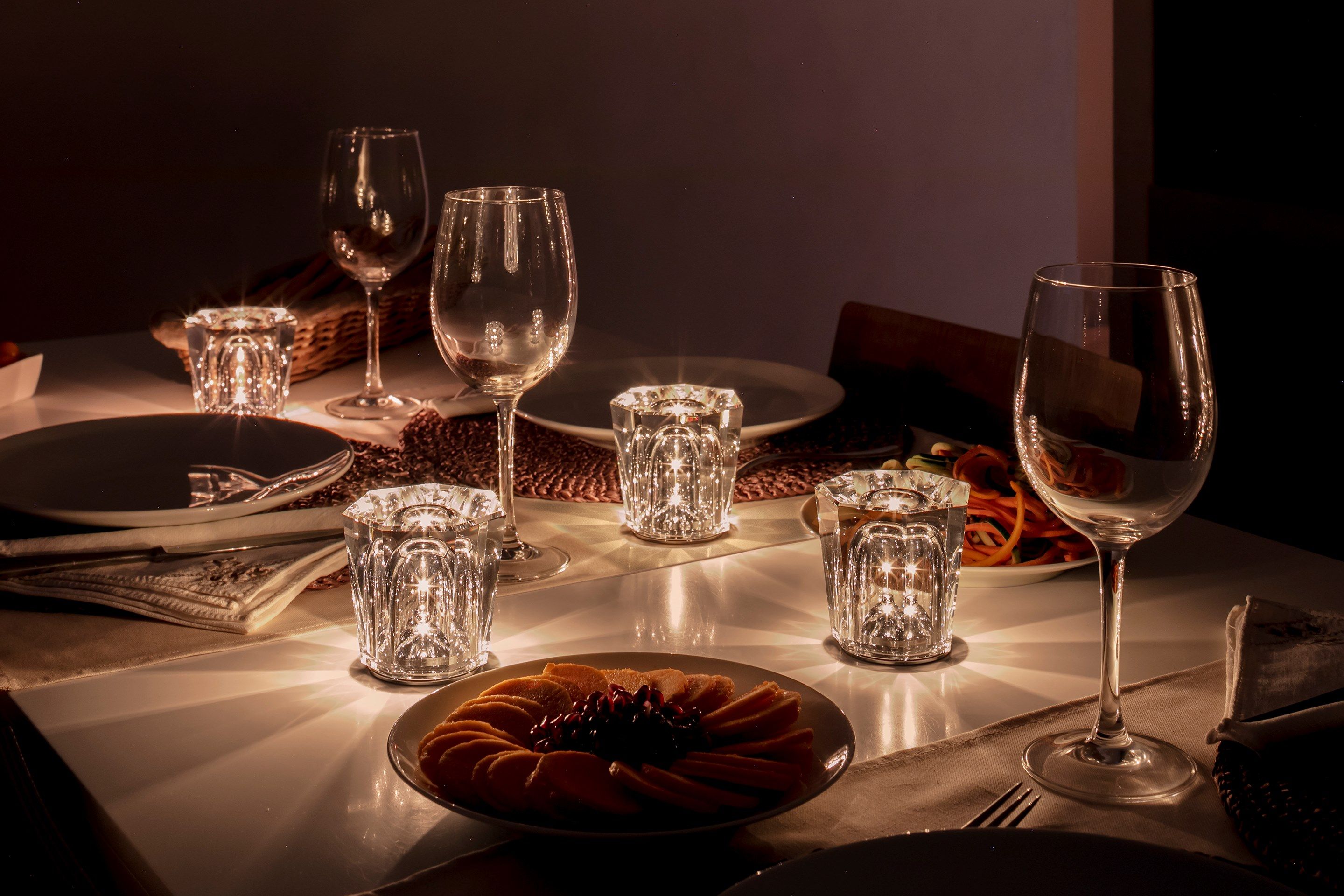 XTAL Table lamp By Ambientec