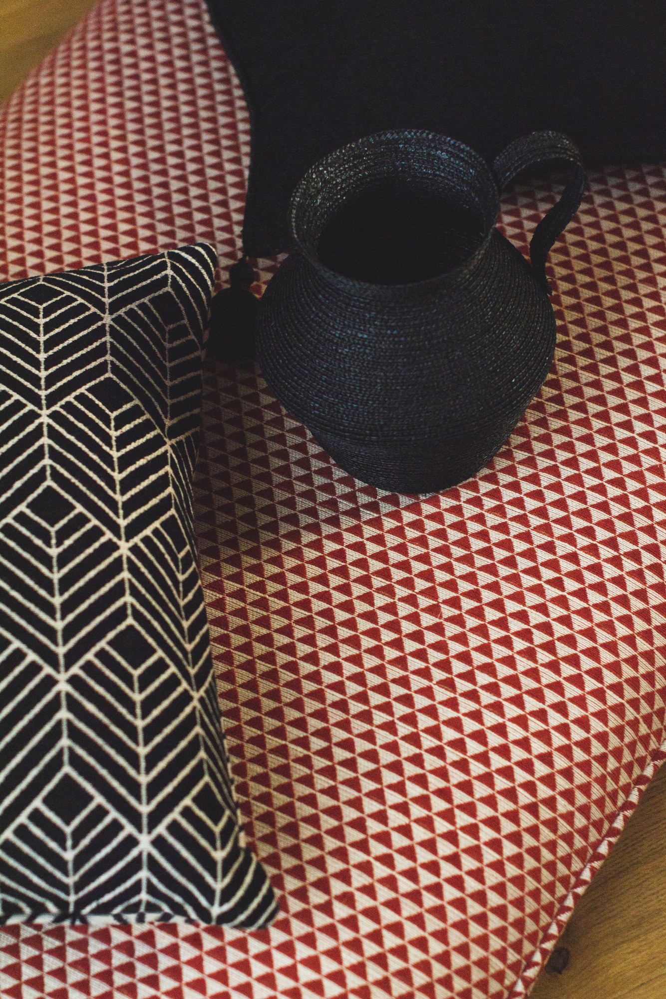 Fabric with graphic pattern for curtains YAGASURI Kimono FR Collection ...