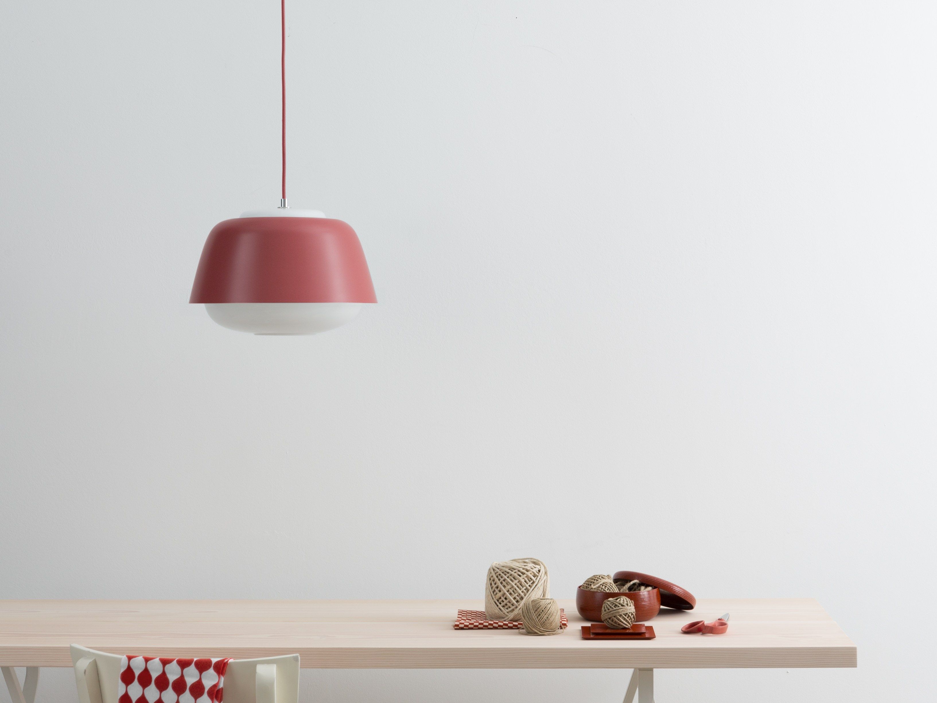 Glass and steel pendant lamp YOKO By TEO design Yuno design