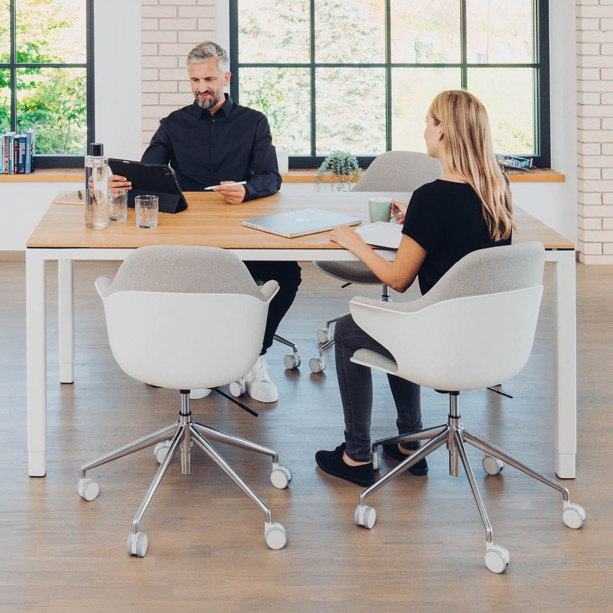 CHAIR LUIS MOVE Office chair By Yaasa