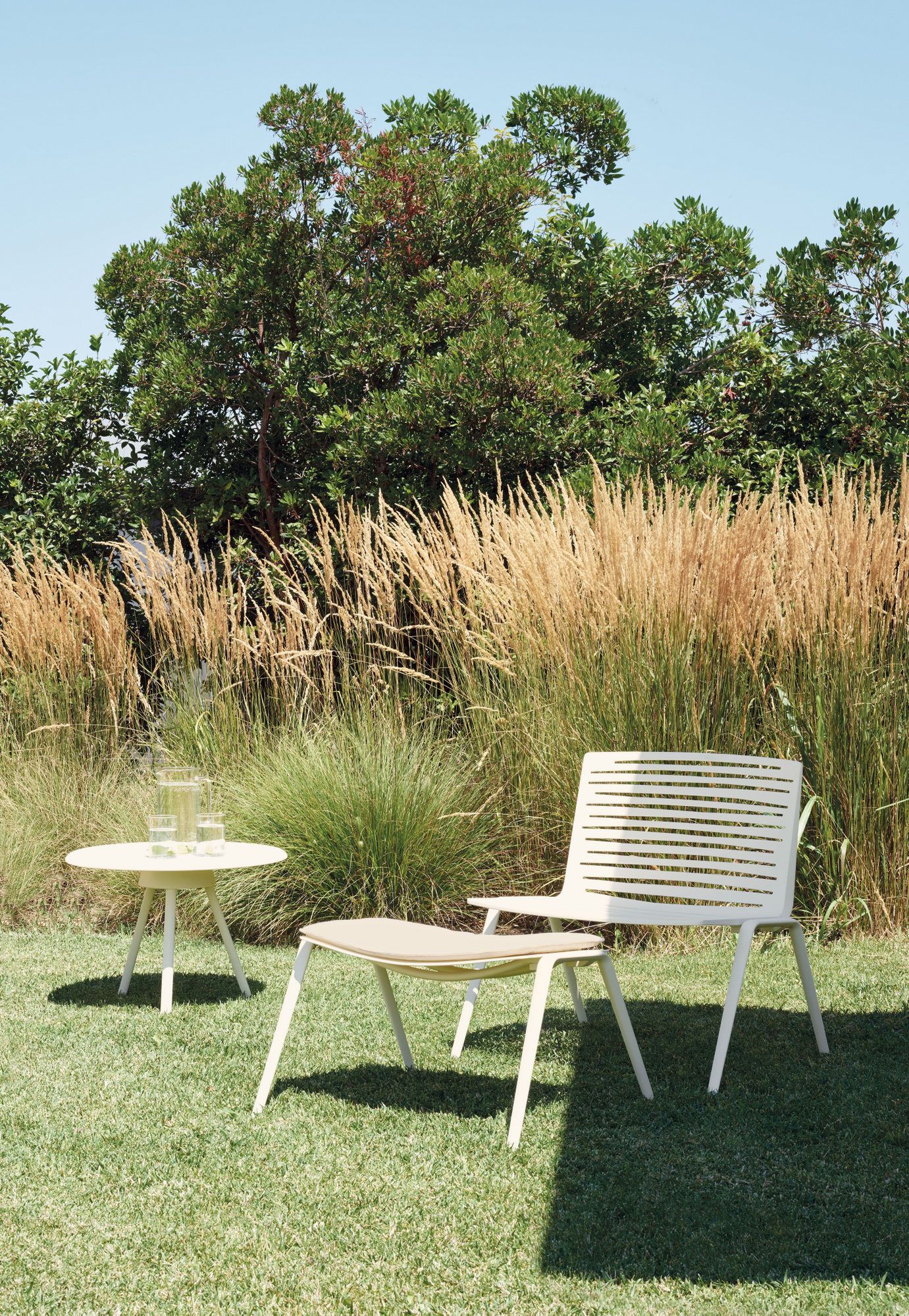 ZEBRA | Garden chair Zebra Collection By FAST design Lievore Altherr