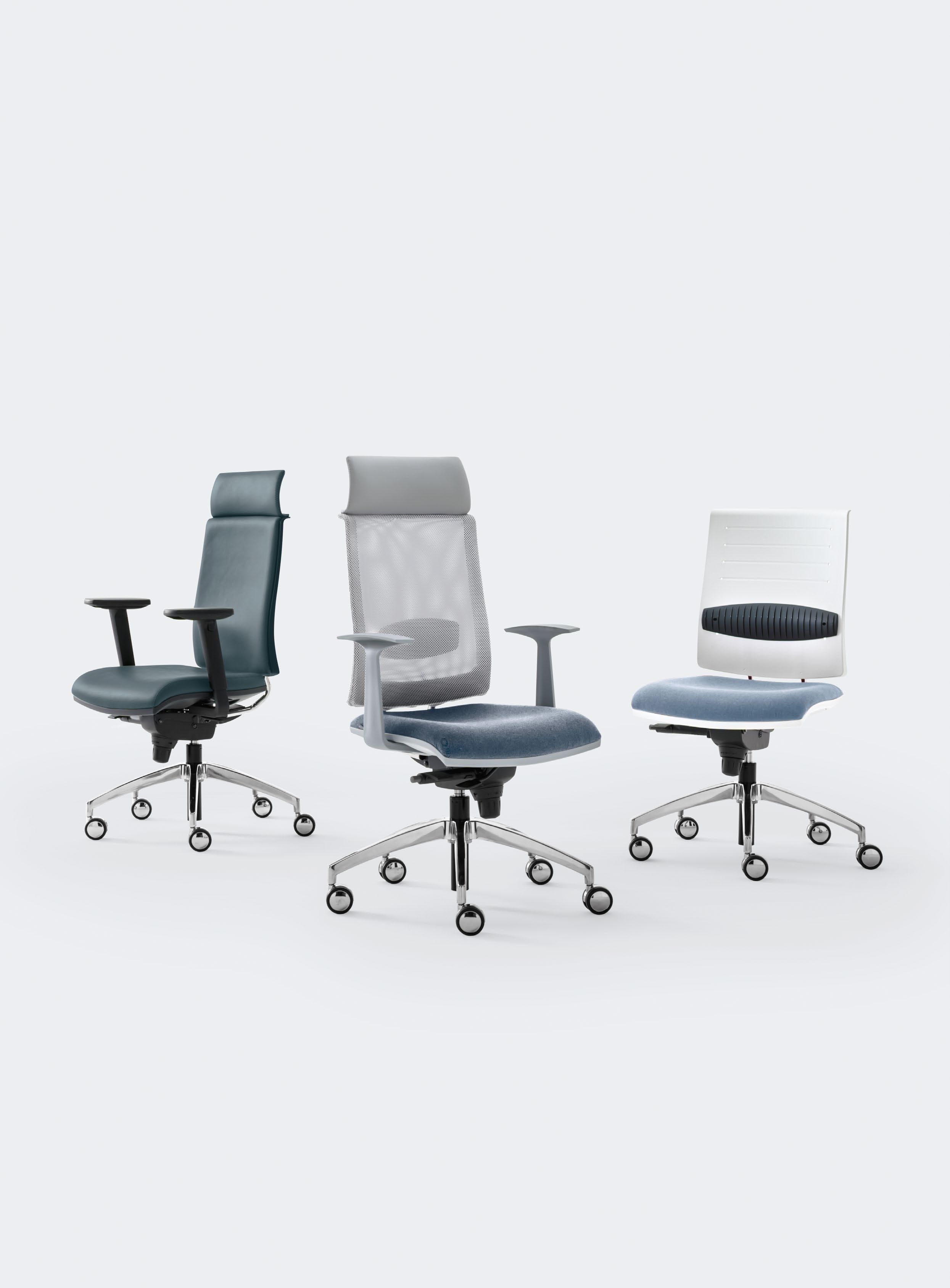 ZERO7 Swivel executive chair By Ares Line