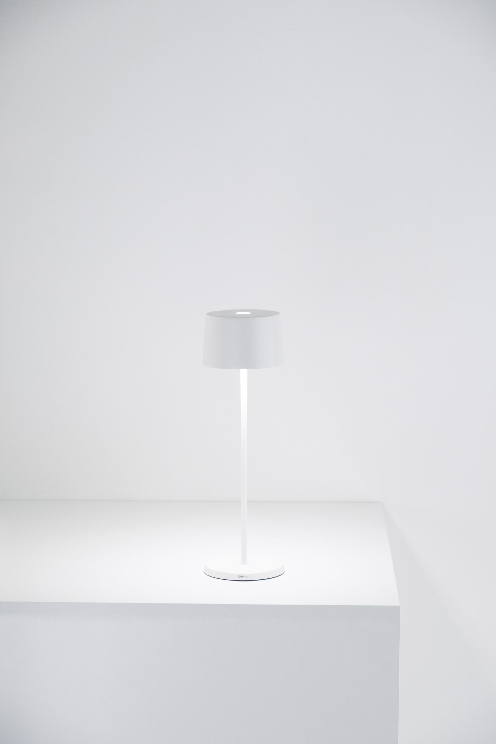 OLIVIA Table lamp By Zafferano
