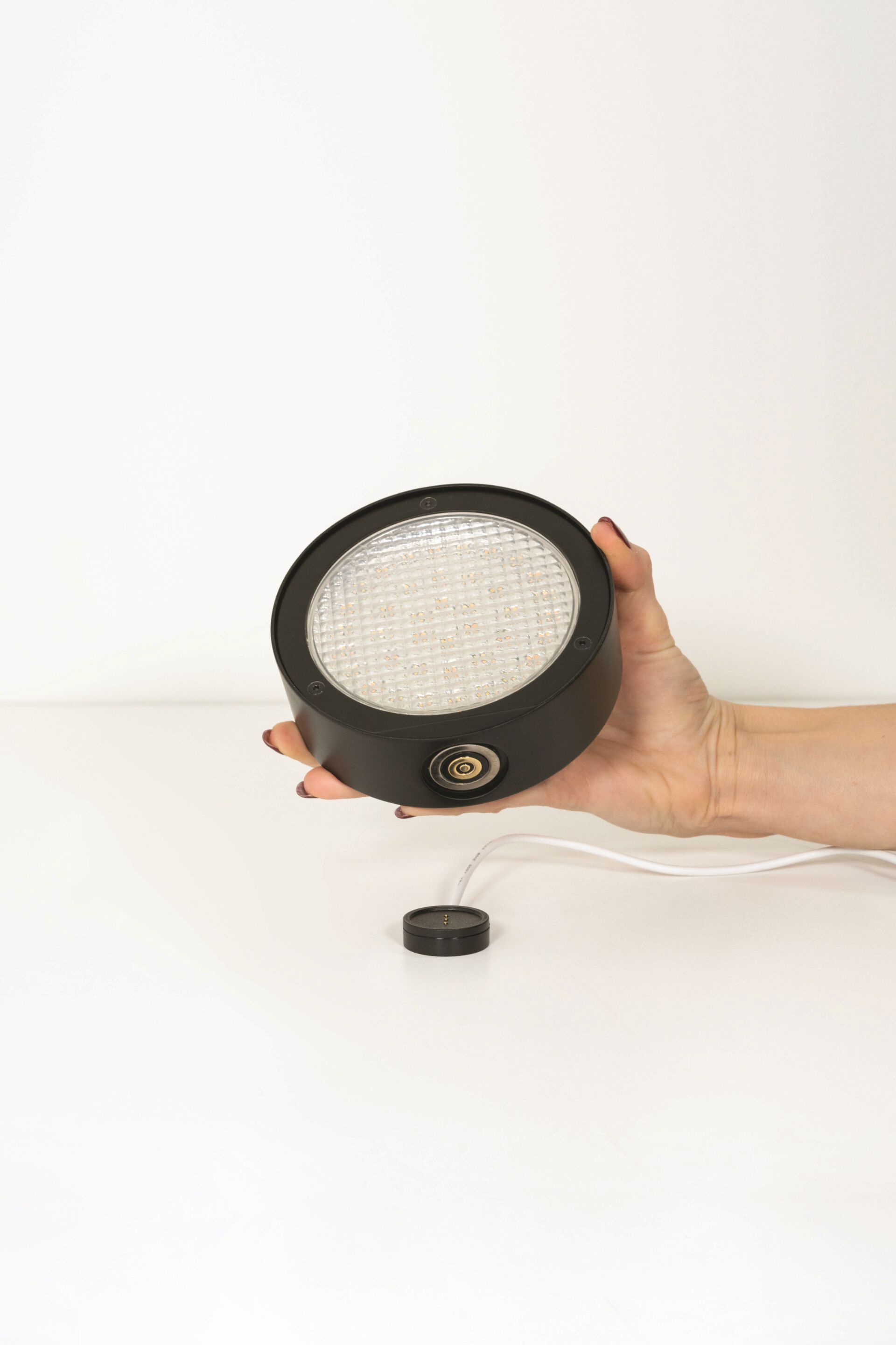 SUPER O Swivel LED aluminium pendant lamp By Zafferano