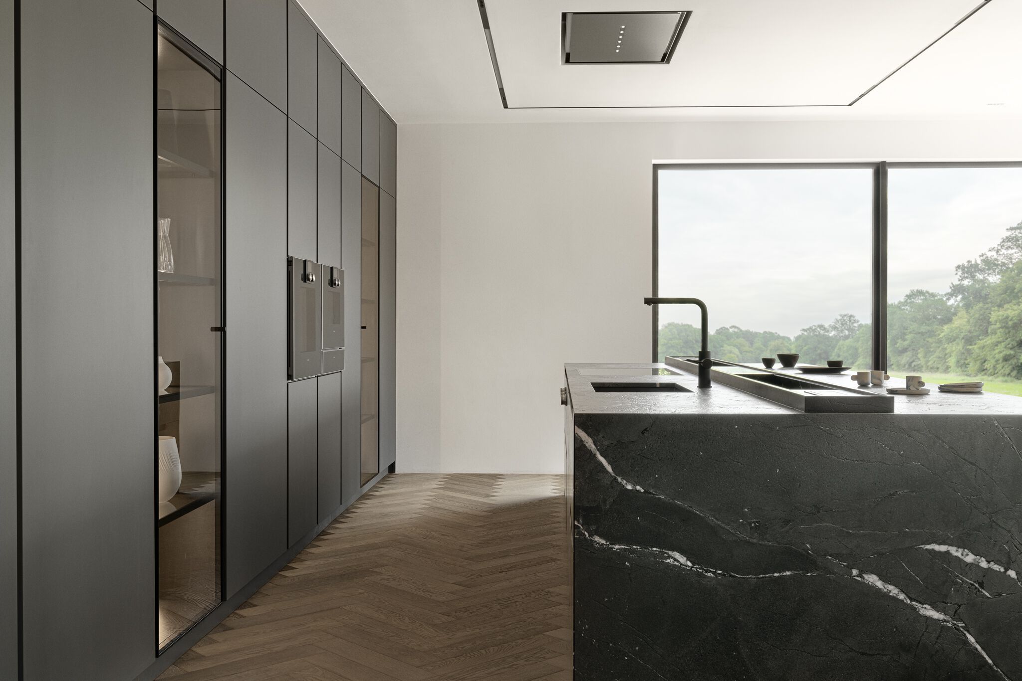 MONOLITH 4.0 Stone kitchen with island By Zajc