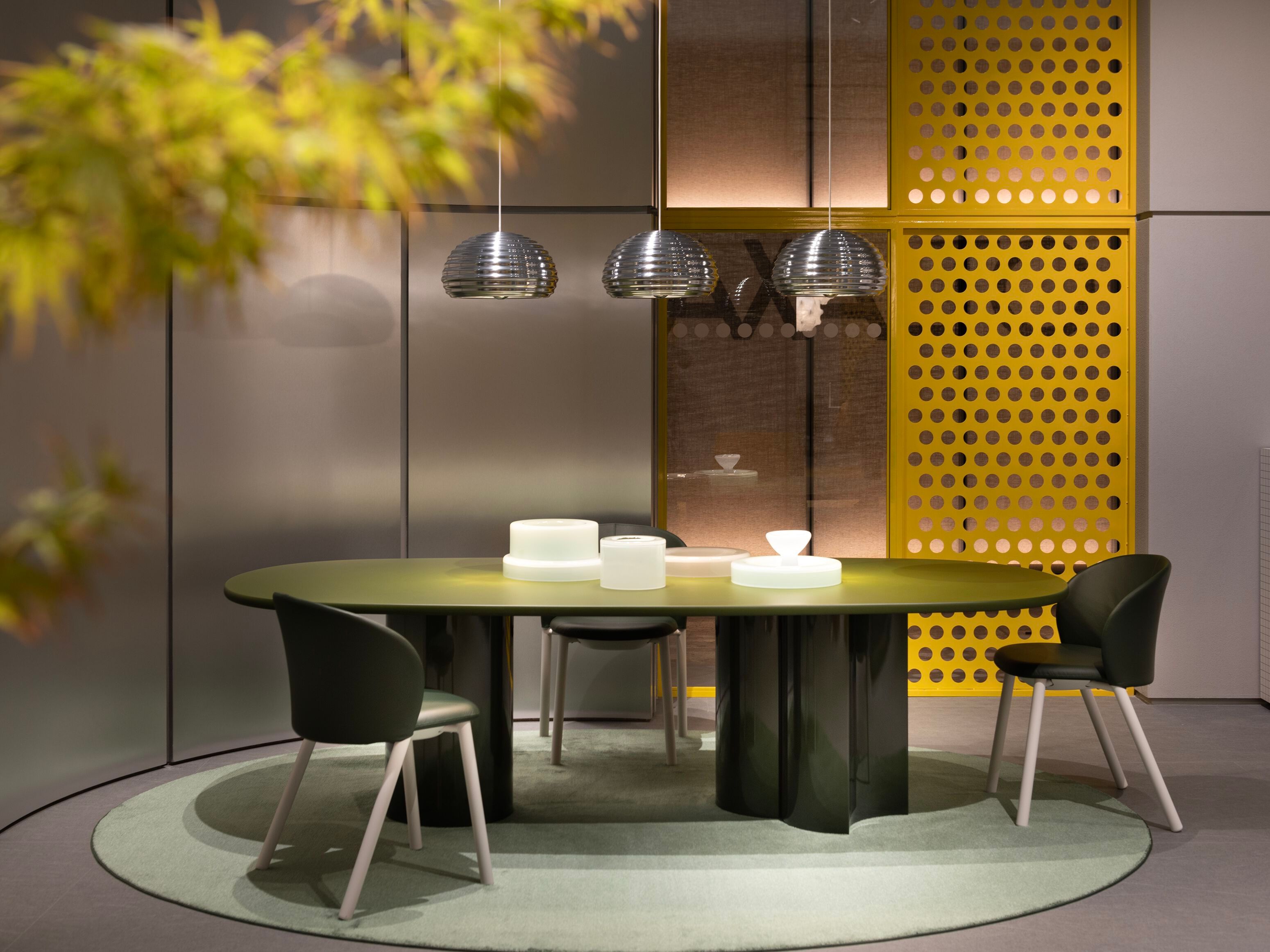 BOL Oval table By Zanotta | design Zaven