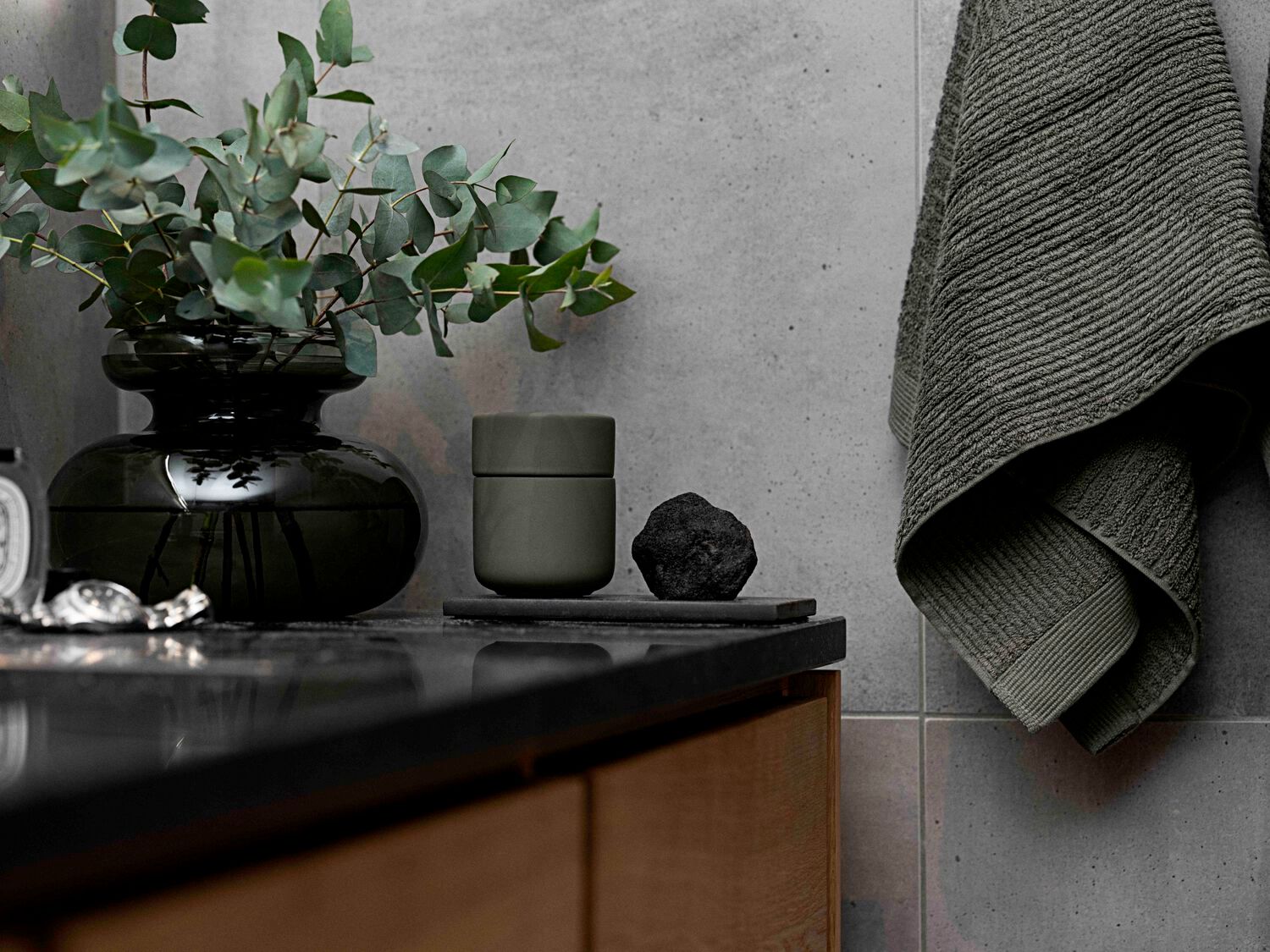 UME Make-up holder By Zone Denmark