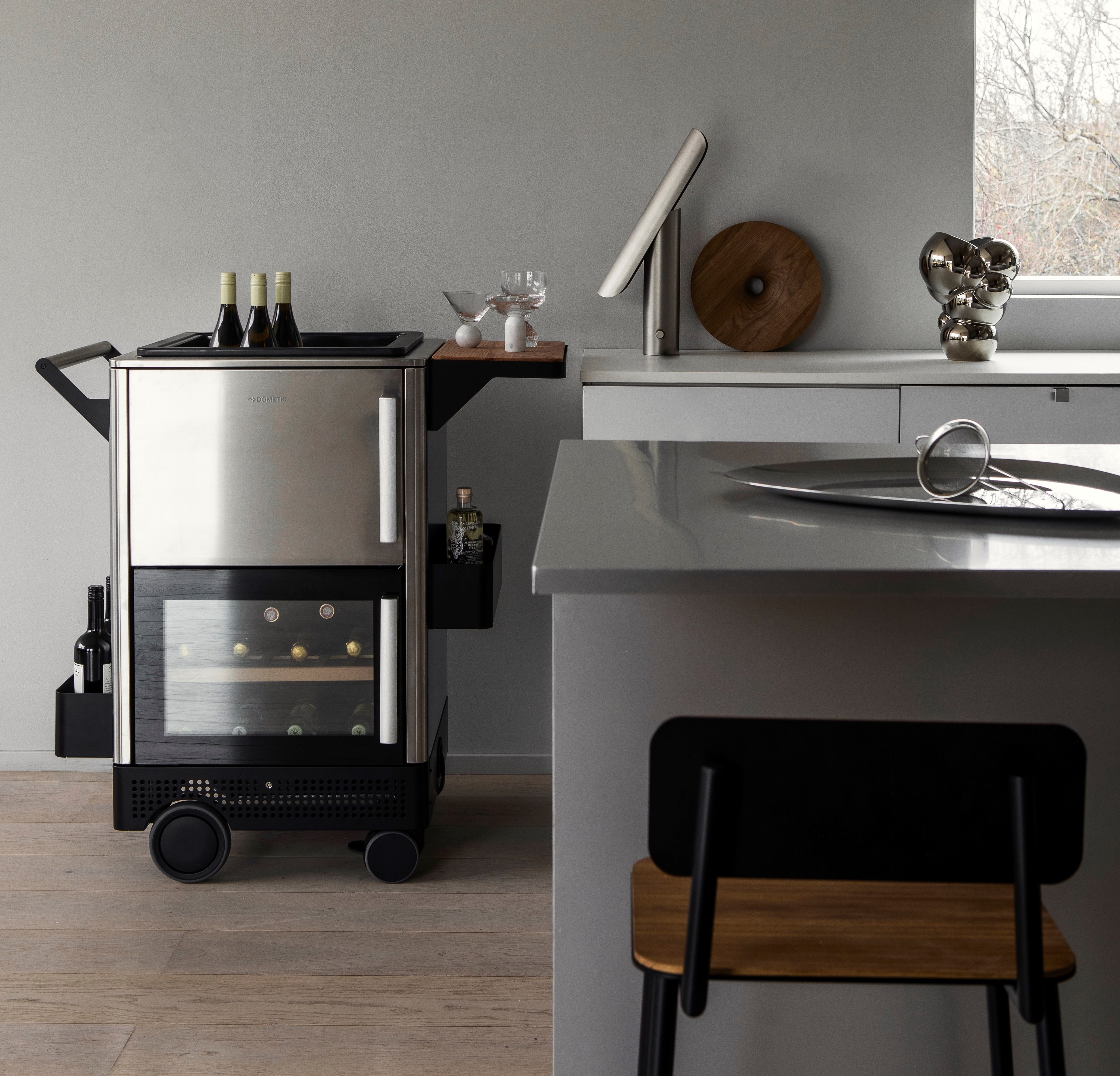 Steel garden bar cabinet / food trolley DOMETIC MOBAR 300 Dometic MoBar ...