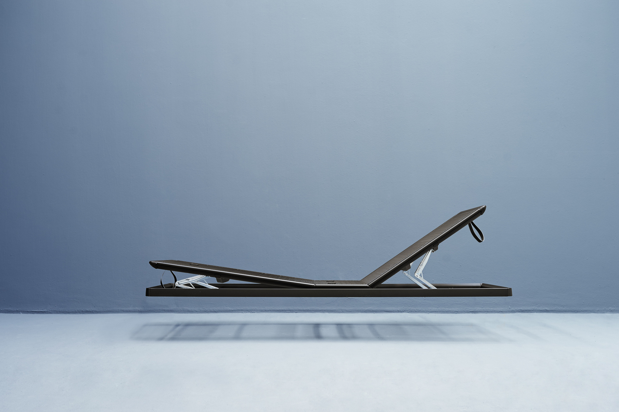 Adjustable bed base Adjustable metal bed base By Auping