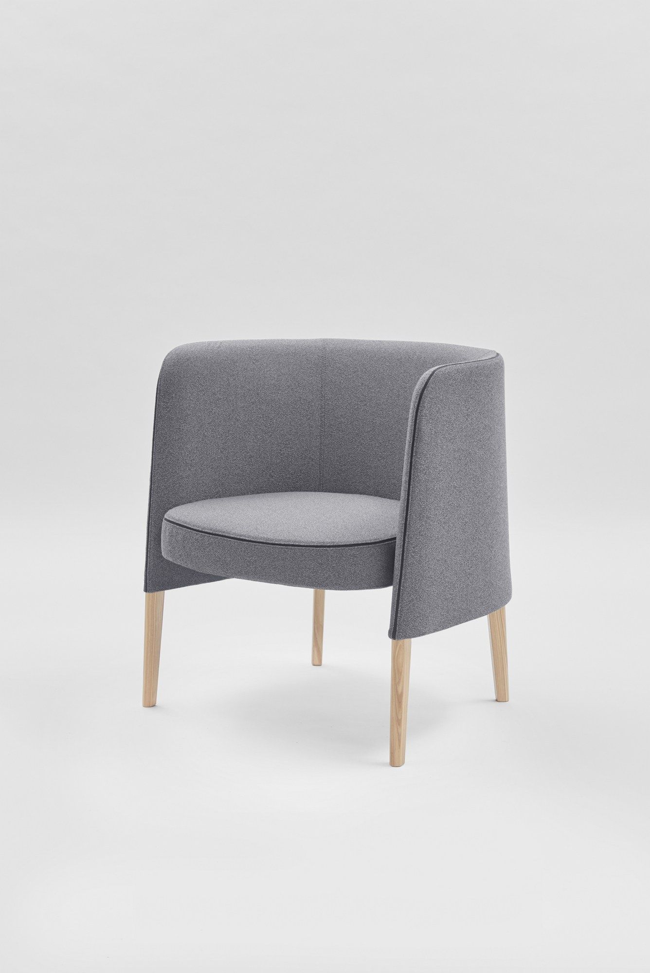 AGORÀ | Fabric lounge chair Agorà Collection By Segis design Cisotti Laube