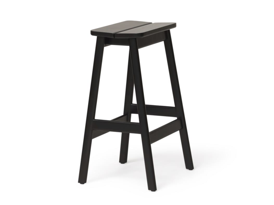 ANGLE STANDARD 65 | Stool with footrest High beech stool with footrest By Form & Refine | design ...