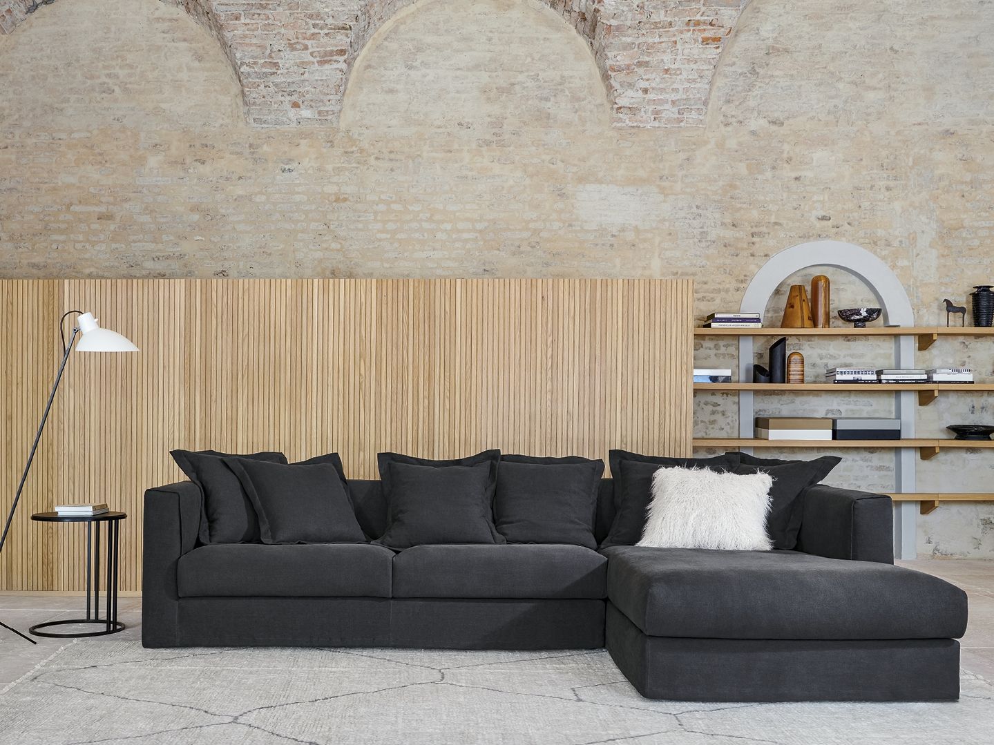 ANTIBES | Sofa with chaise longue By Twils