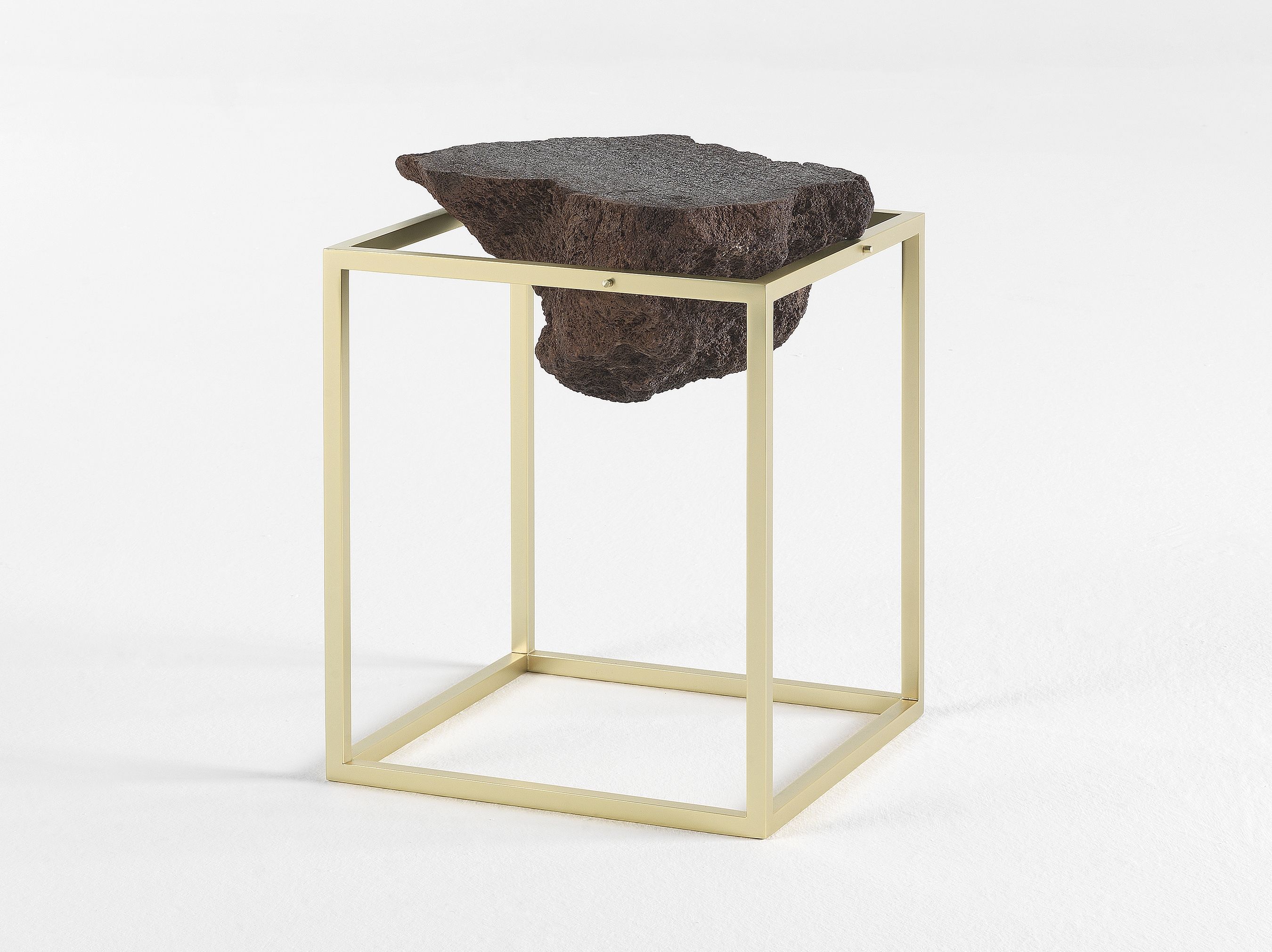 Lava stone coffee table and metal structure ANTIVOL By JCP UNIVERSE ...