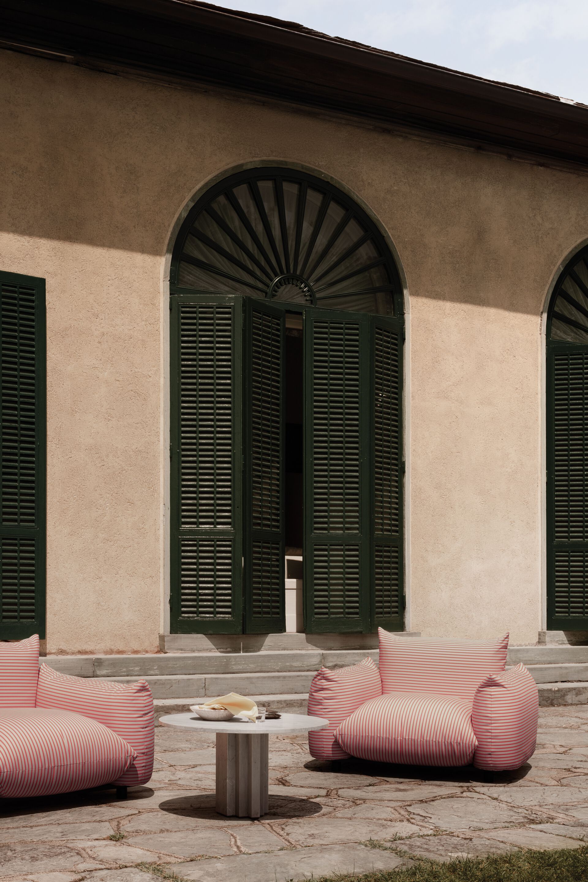 SCALEA Coffee table By arflex | design Bernhardt & Vella