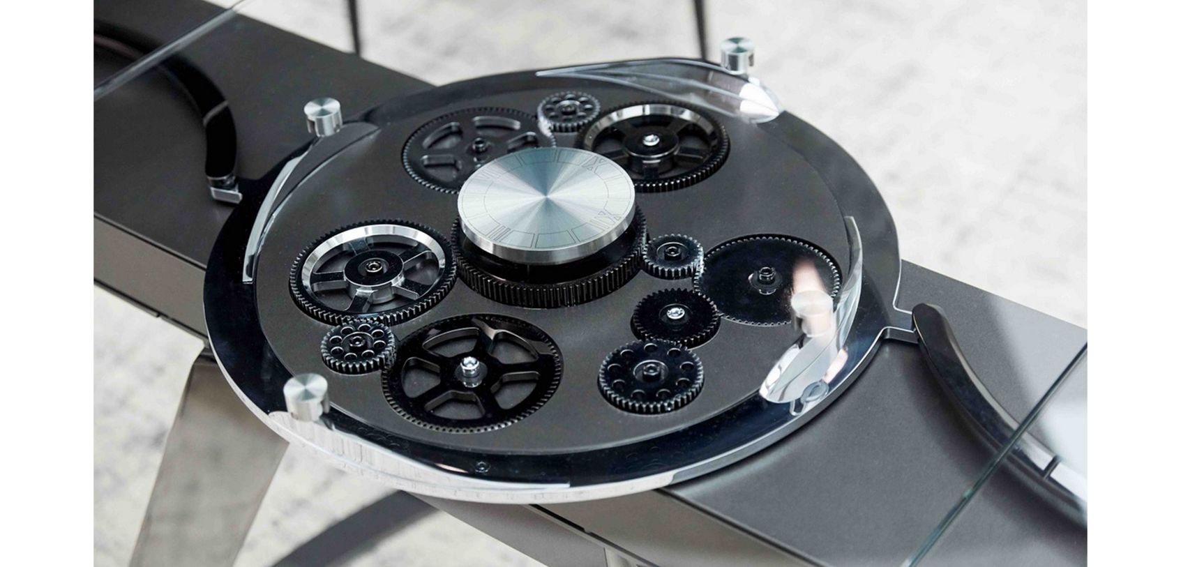 ASTROLAB 2.0 Extending rectangular glass and aluminium table By Roche ...