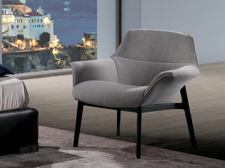AURA | Fabric easy chair By Natuzzi Italia design Claudio Bellini