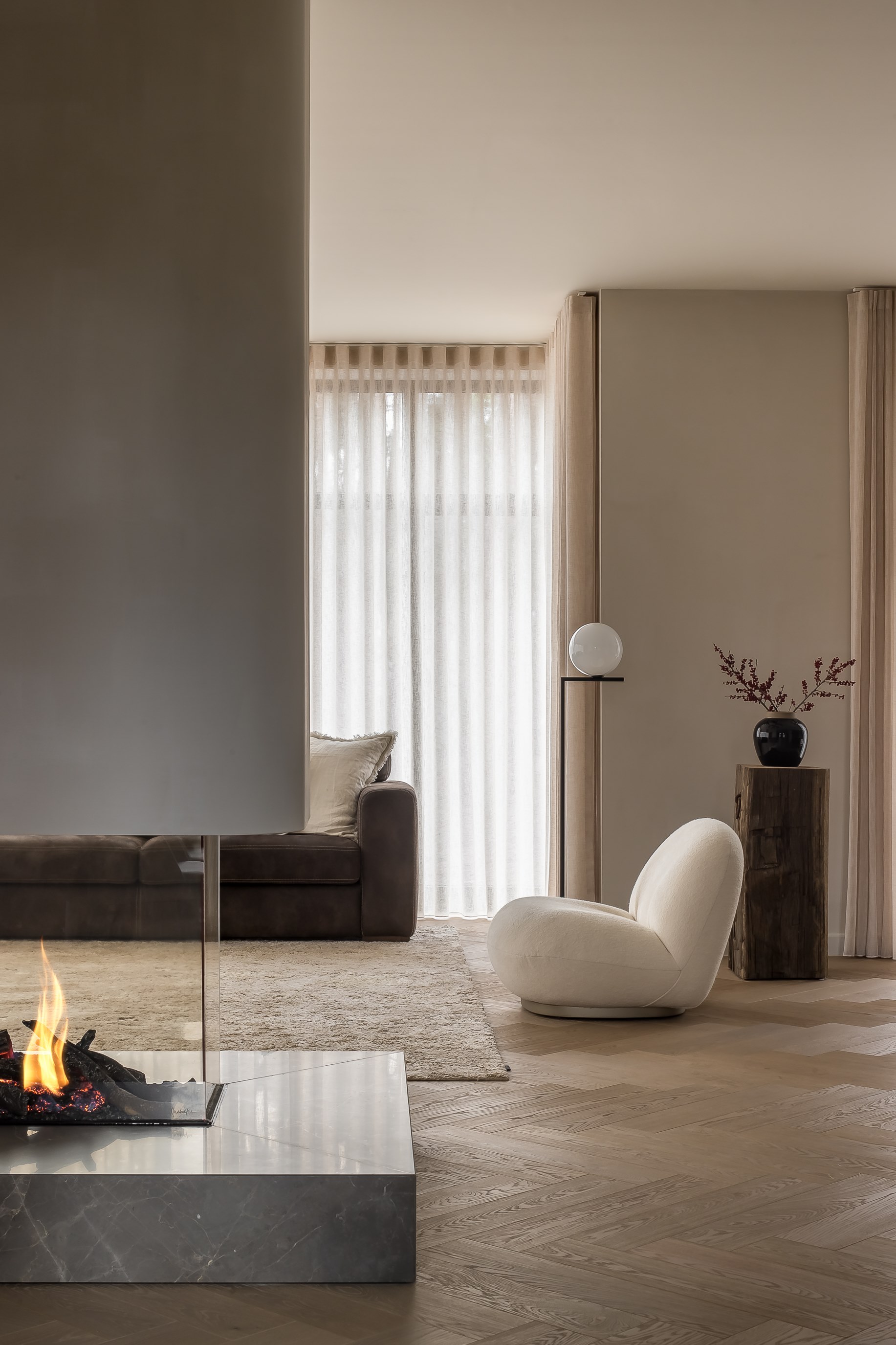 AVENUE MF 900-60 GHE 3S EXT fireplace By Metalfire