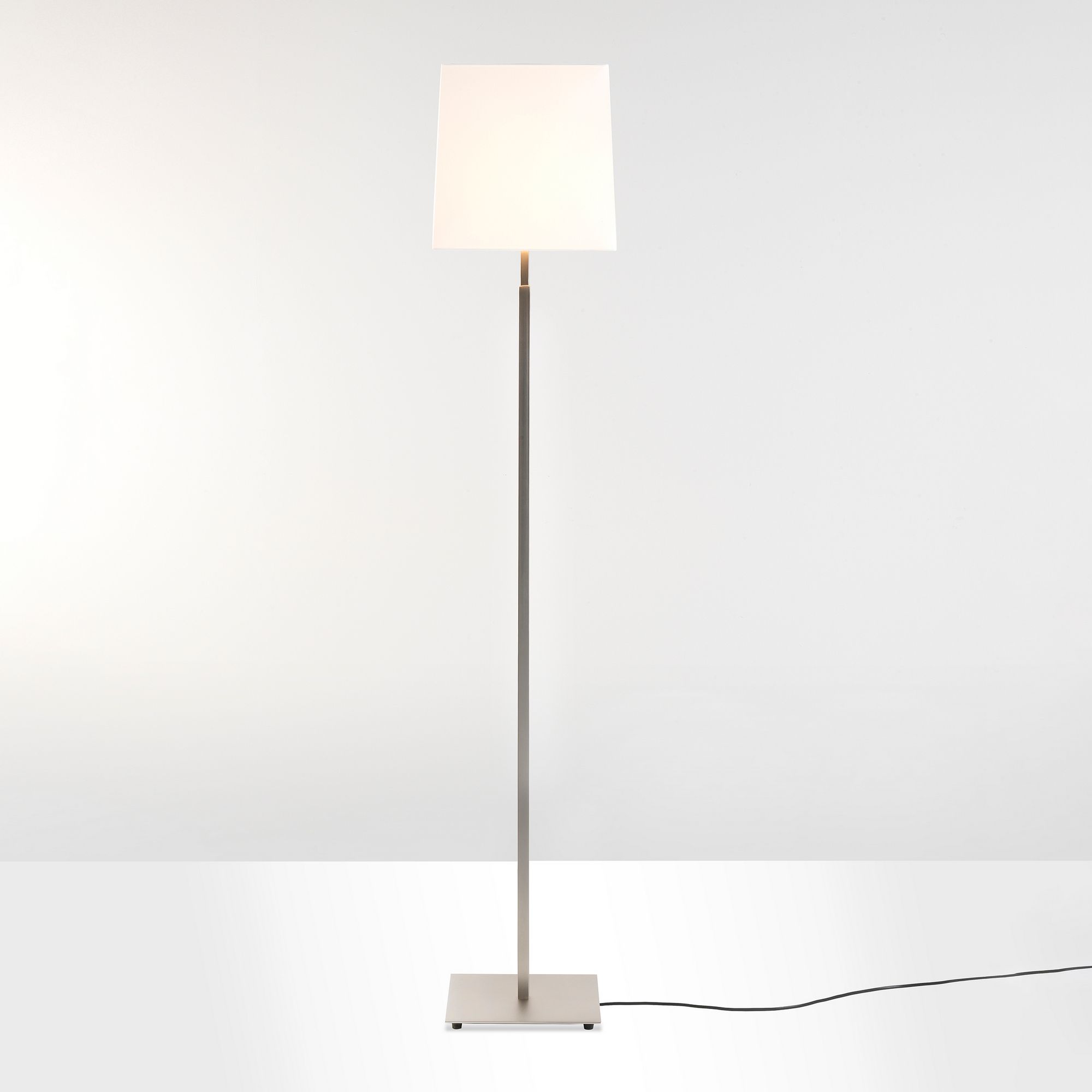 AZUMI TAPERED SQUARE 300 pantalla By Astro Lighting