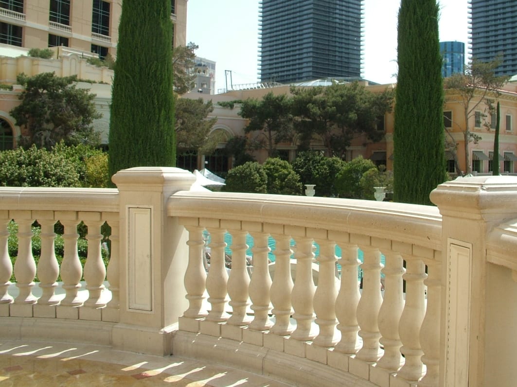 B01 | Balaustra in pietra leccese Balaustra in pietra leccese By PIMAR