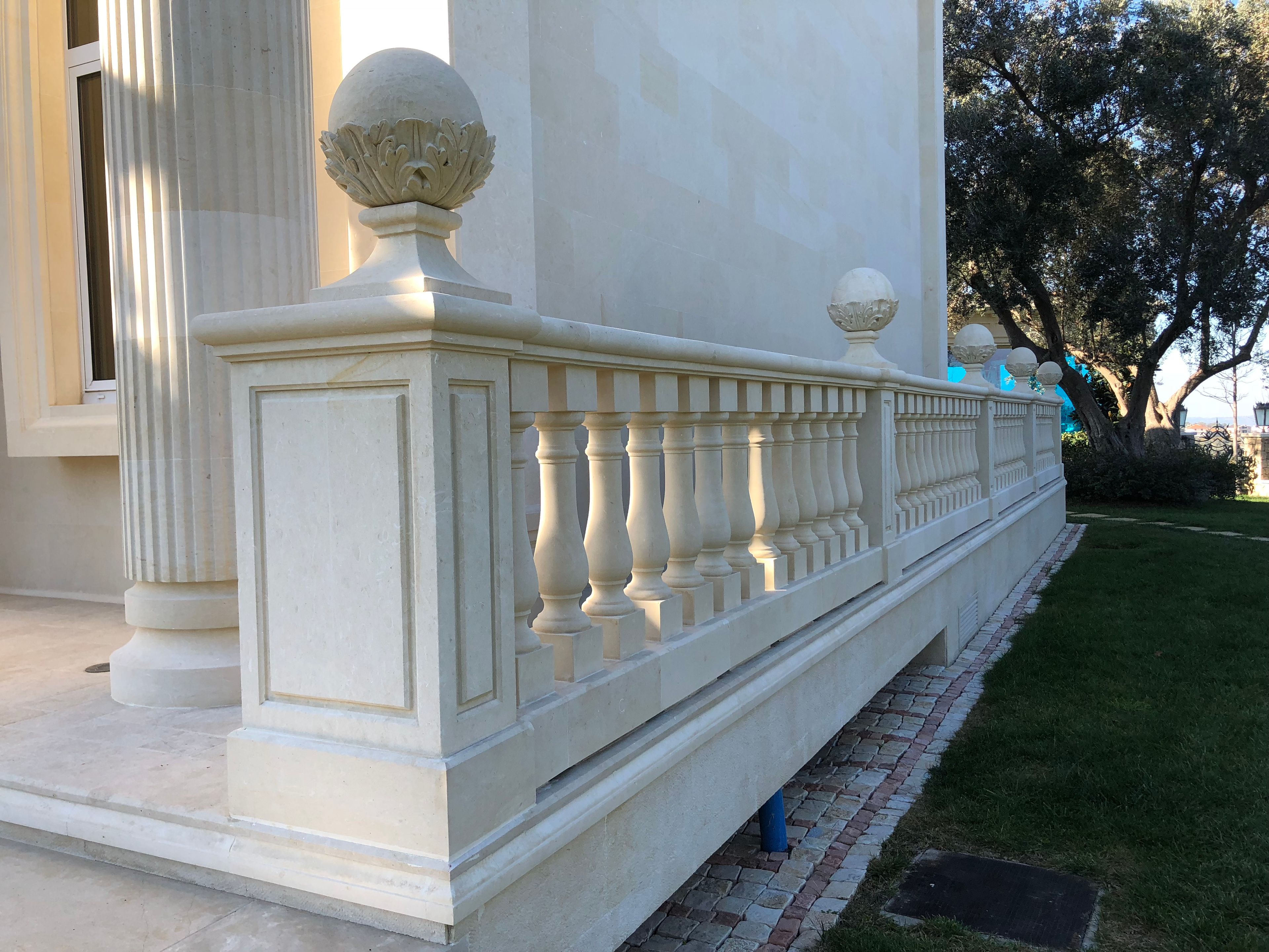 B01 | Balaustra in pietra leccese Balaustra in pietra leccese By PIMAR