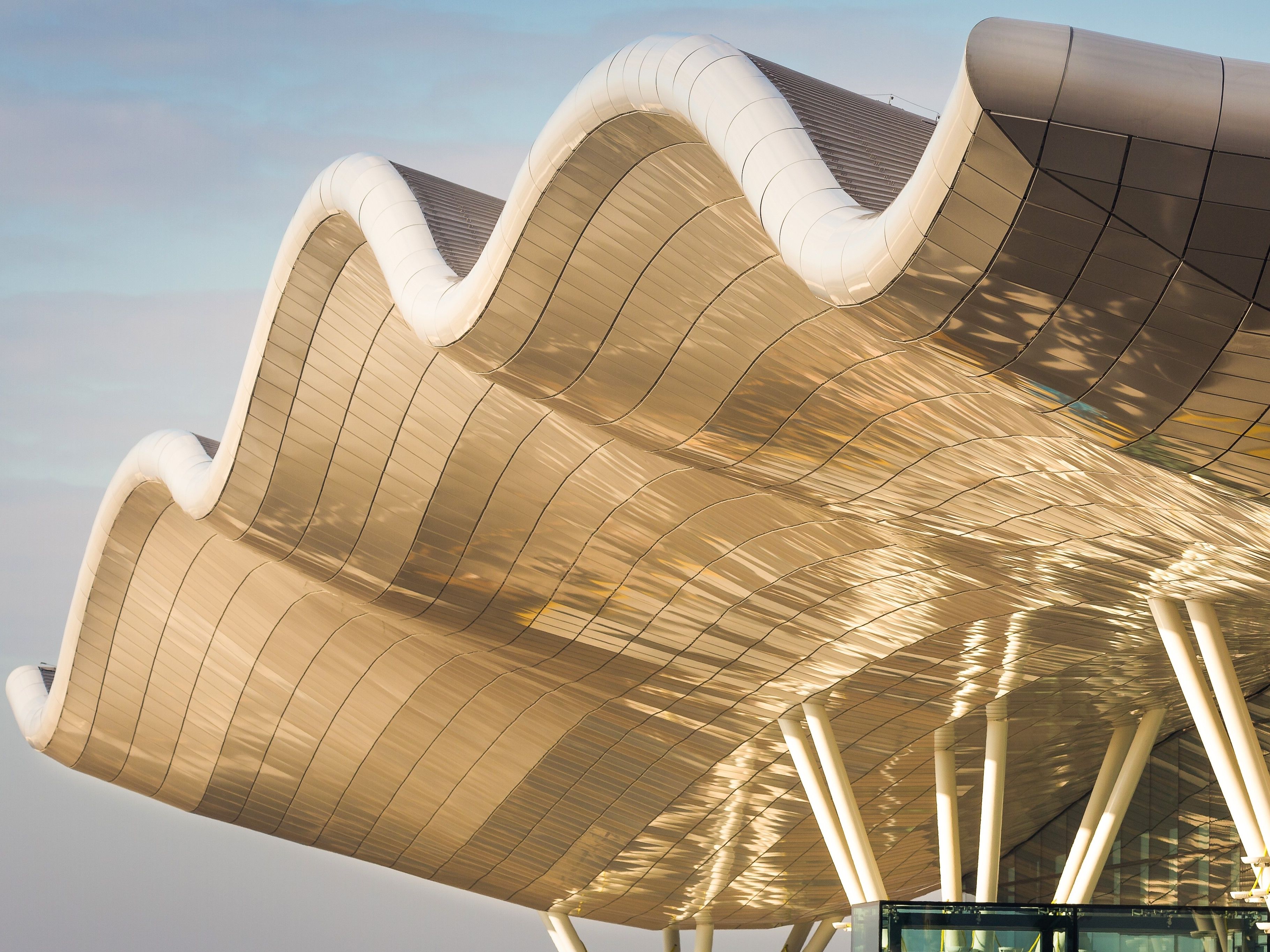 Continuous metal laminate for facade BEMO MONRO By BEMO