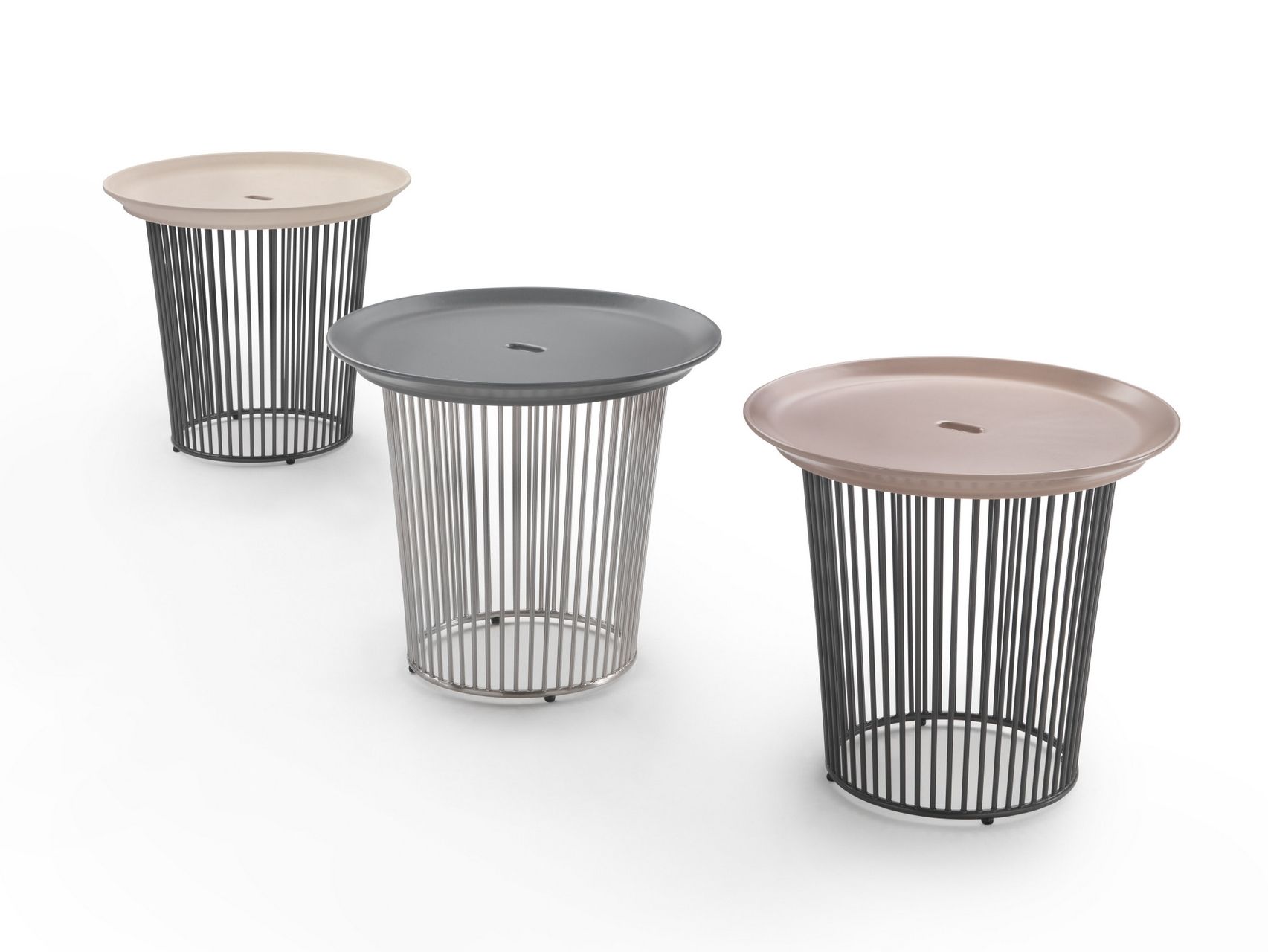 BERRY Round coffee table By Flexform