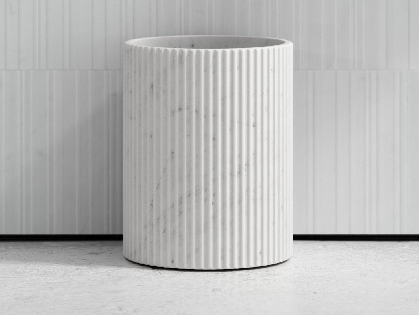 BIJOUX | Carrara marble bathroom waste bin Carrara marble bathroom ...