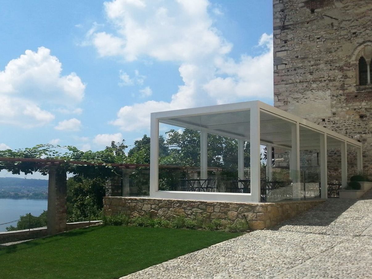 BLADE 180 | Pérgola independiente By STUDIO 66