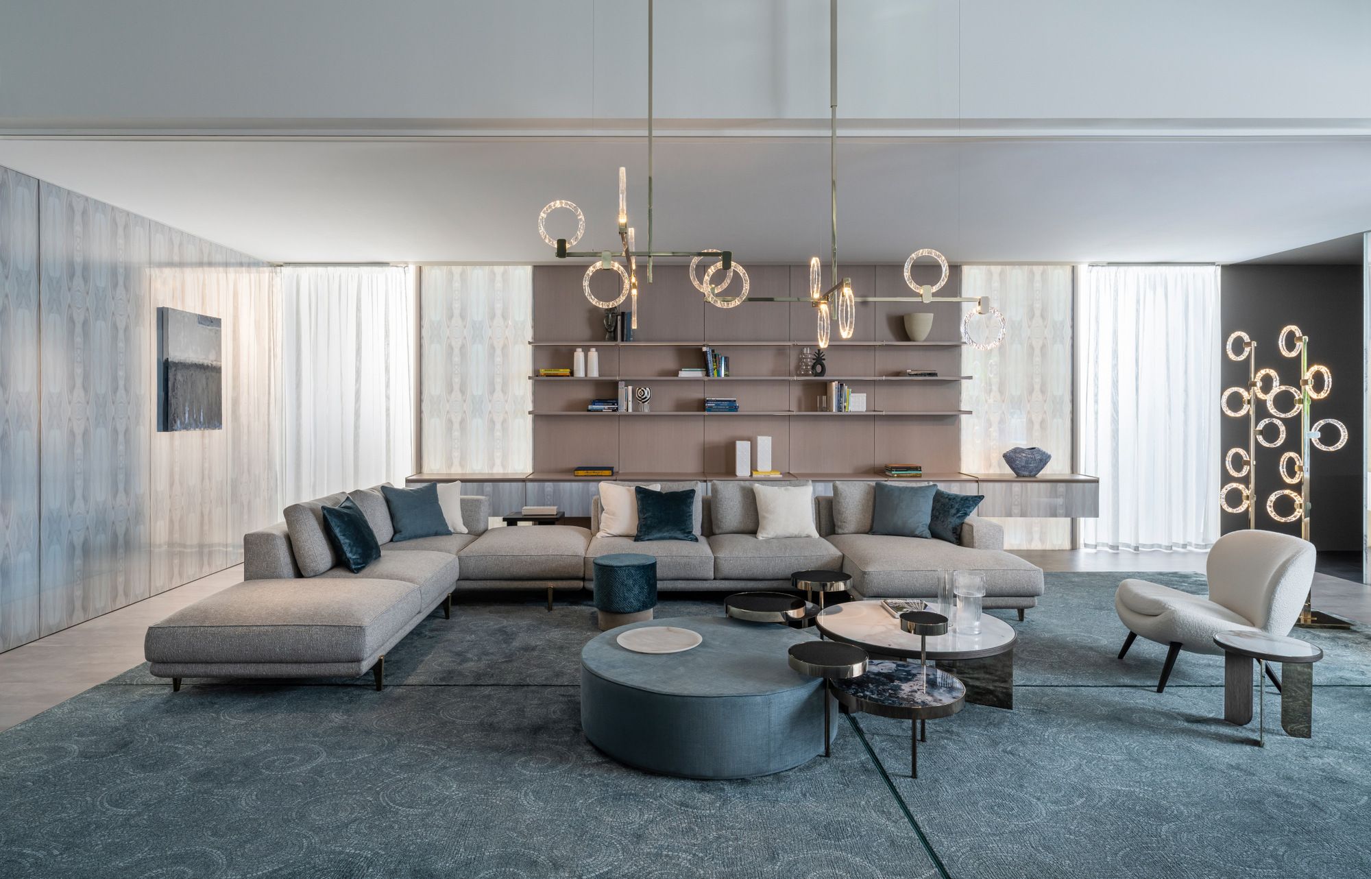 BLADE DAY SYSTEM Oak storage wall with integrated lighting By Sicis