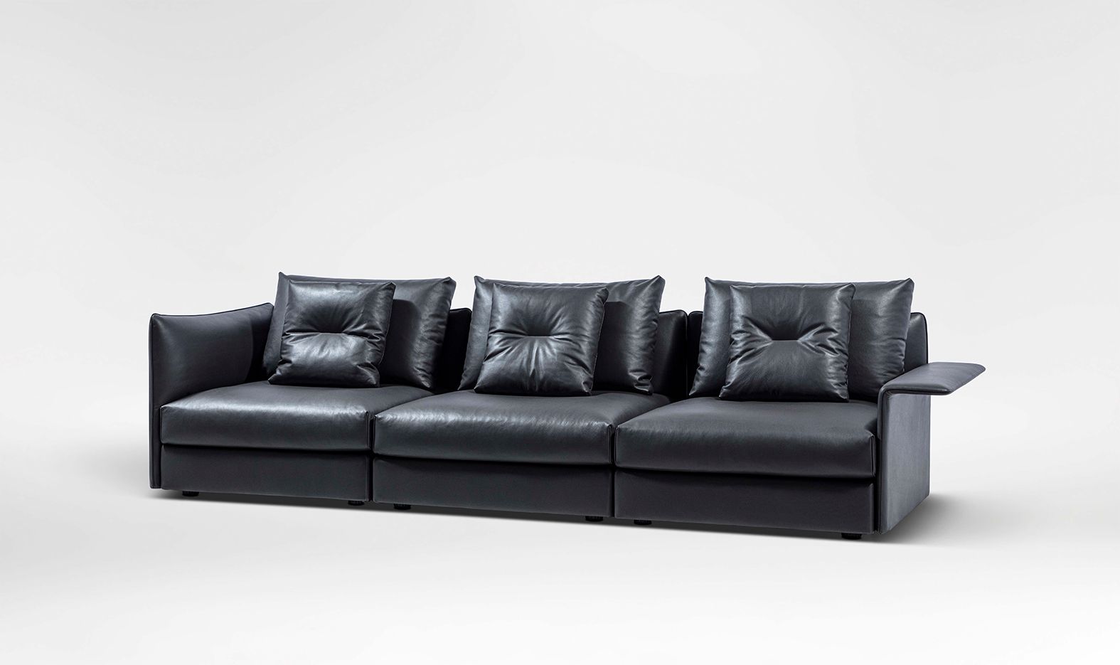 BLOOM | Leather sofa By CAMERICH