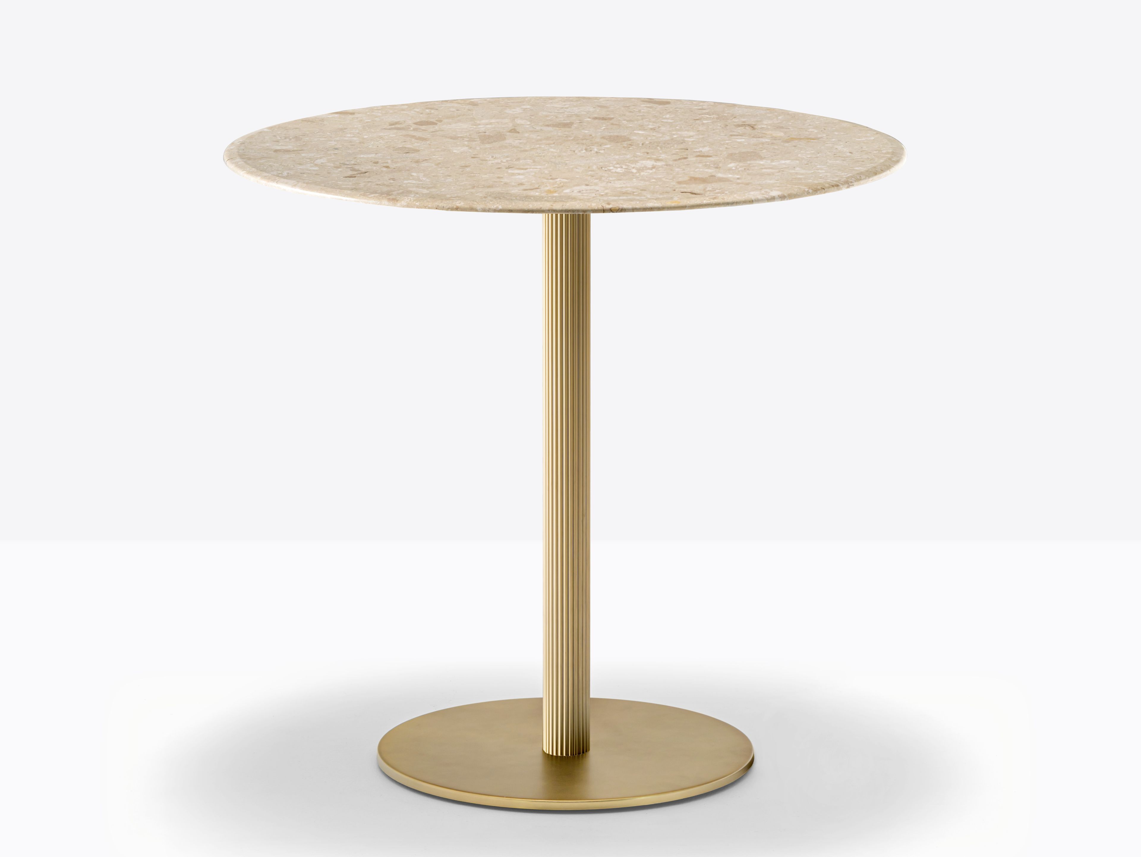BLUME | Round table By Pedrali design Sebastian Herkner