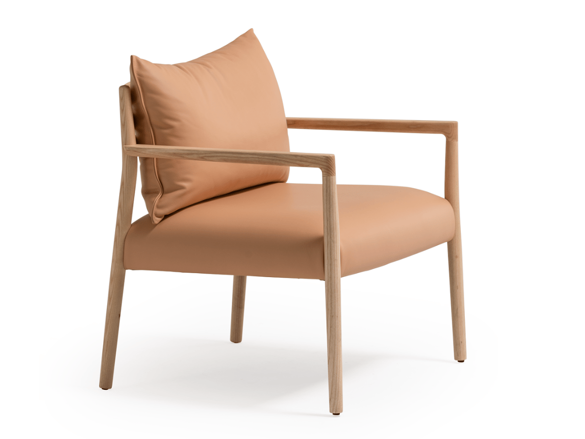 BOGART Upholstered leather easy chair with armrests By Vergés | design ...