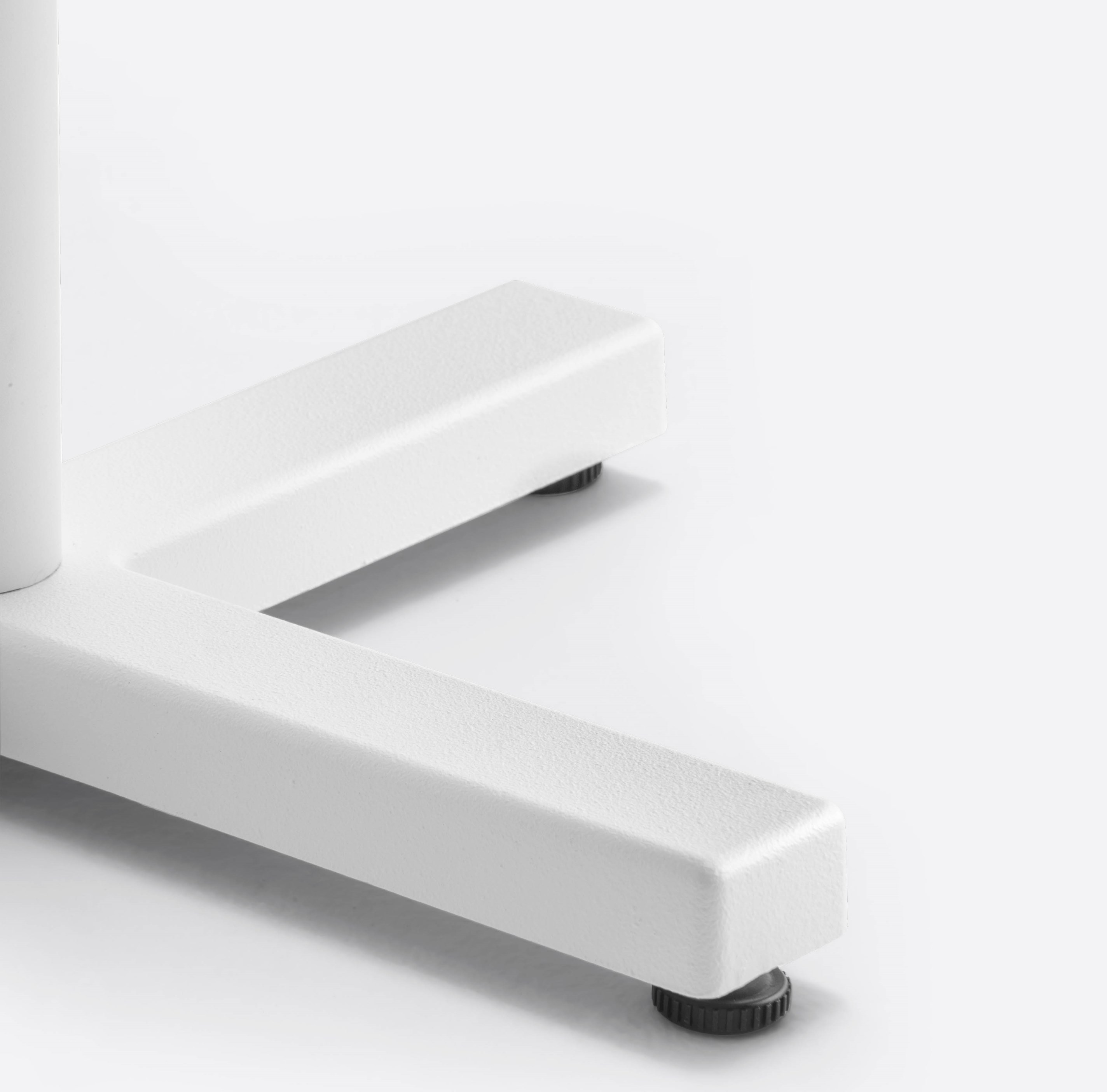 BOLD 4750 Steel table By Pedrali