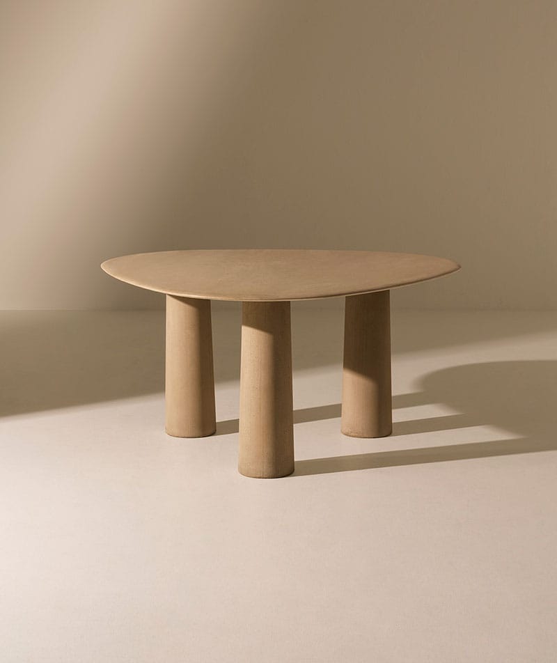 BOLD Cement table By Ethimo