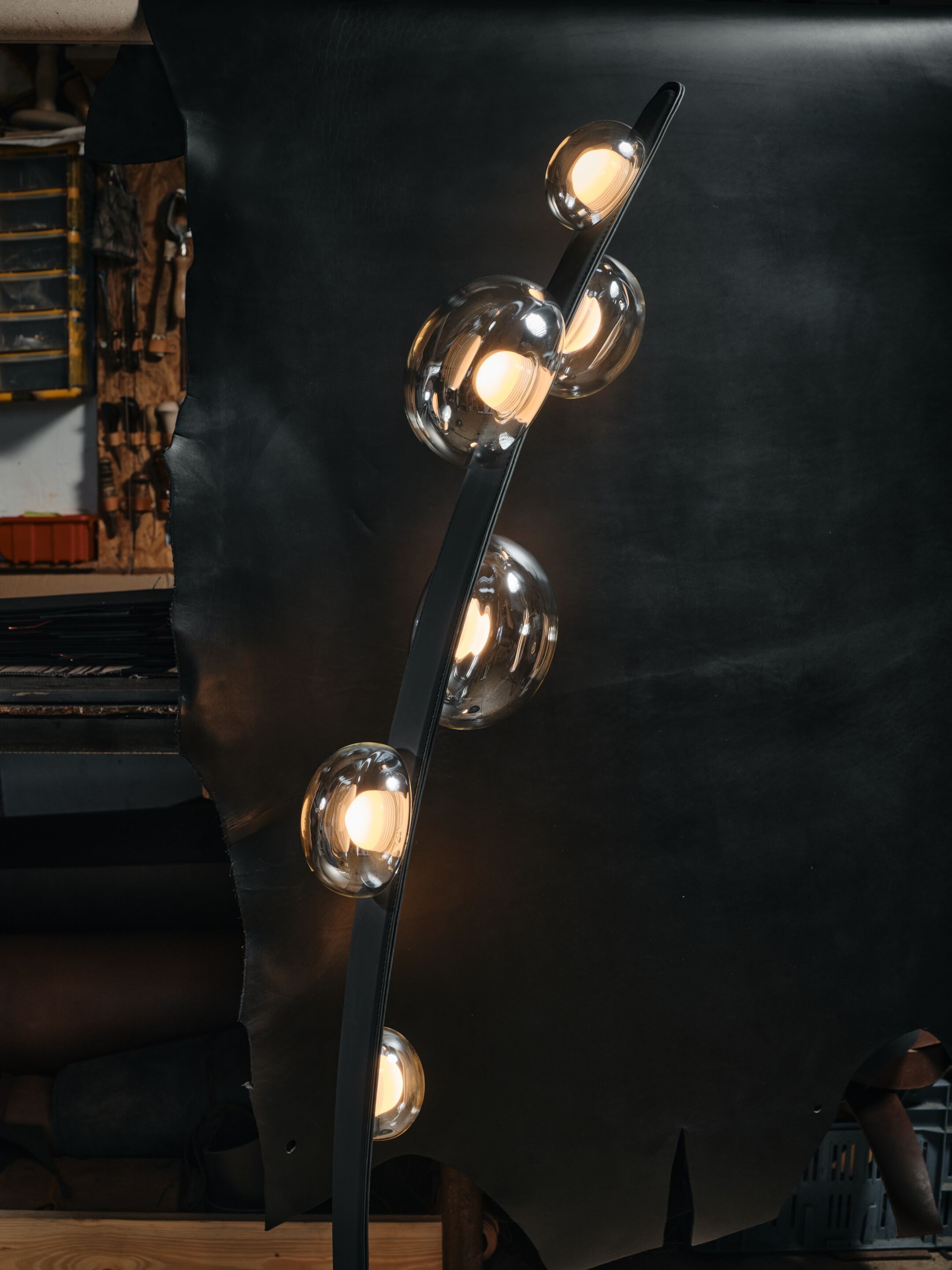 DEW DROPS Floor lamp By Bomma