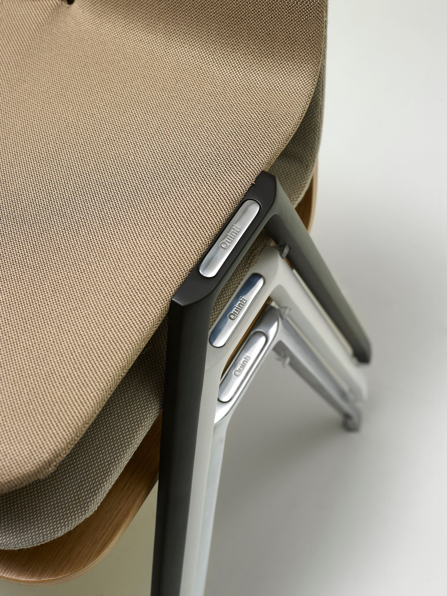 BRIDGE | Chair with armrests Bridge Collection By Quinti Sedute design ...