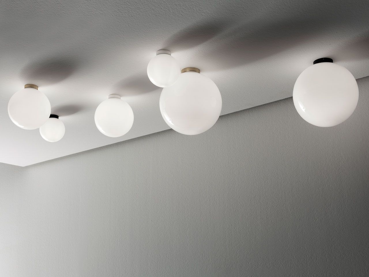 PALLA LED blown glass ceiling lamp By Vesoi