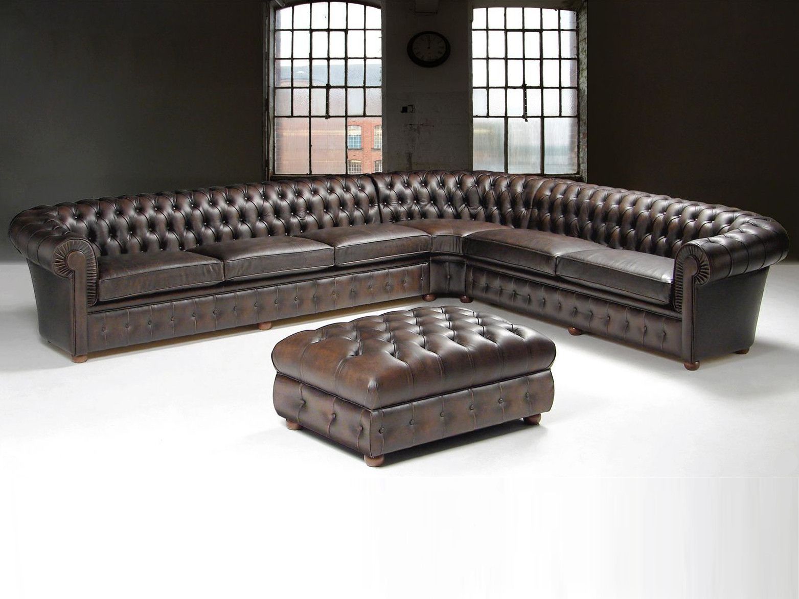 CHESTERFIELD | Corner sofa By Mantellassi 1926