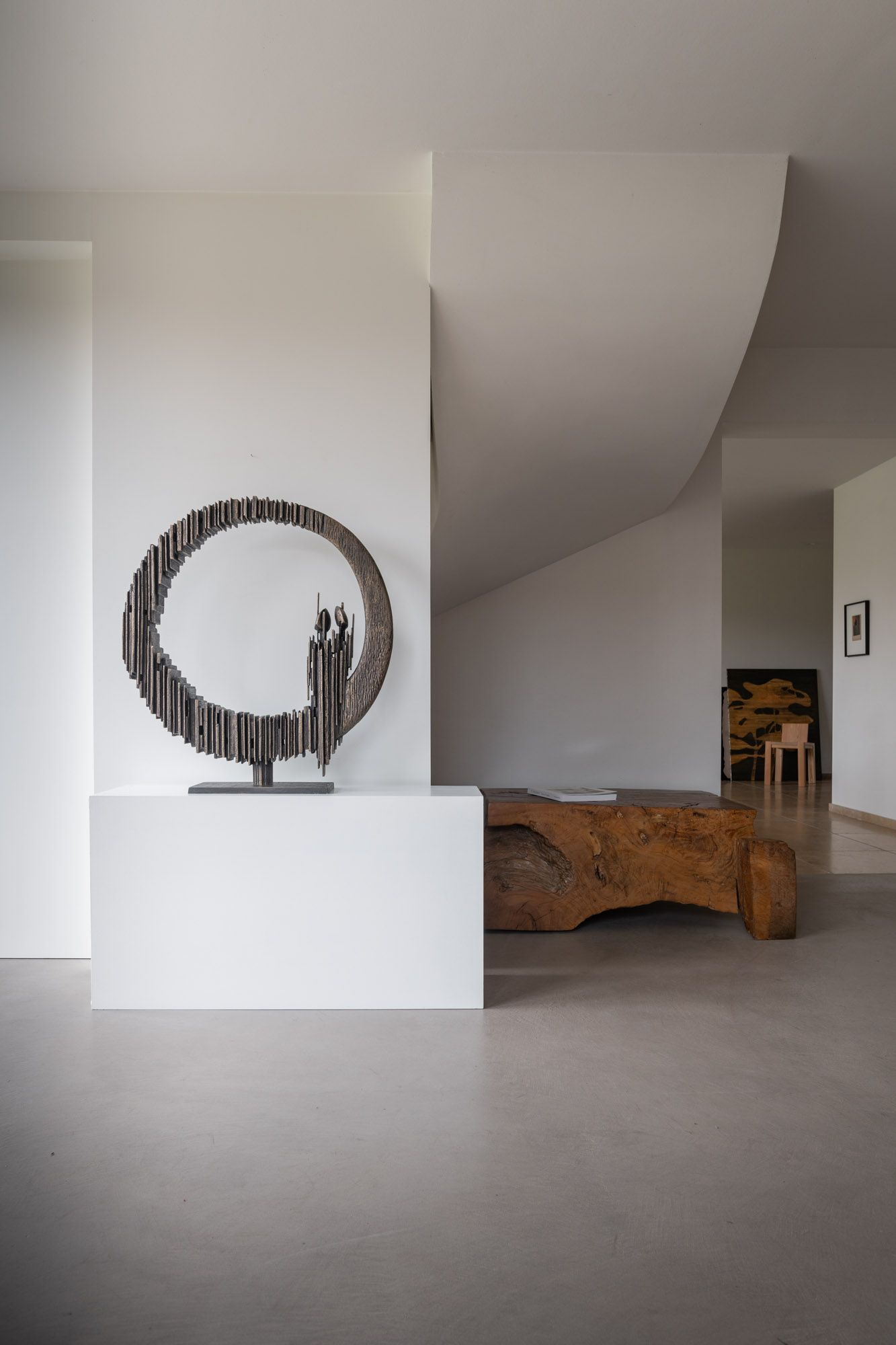 BRONZO Bronze sculpture By Gardeco | design Guy Buseyne