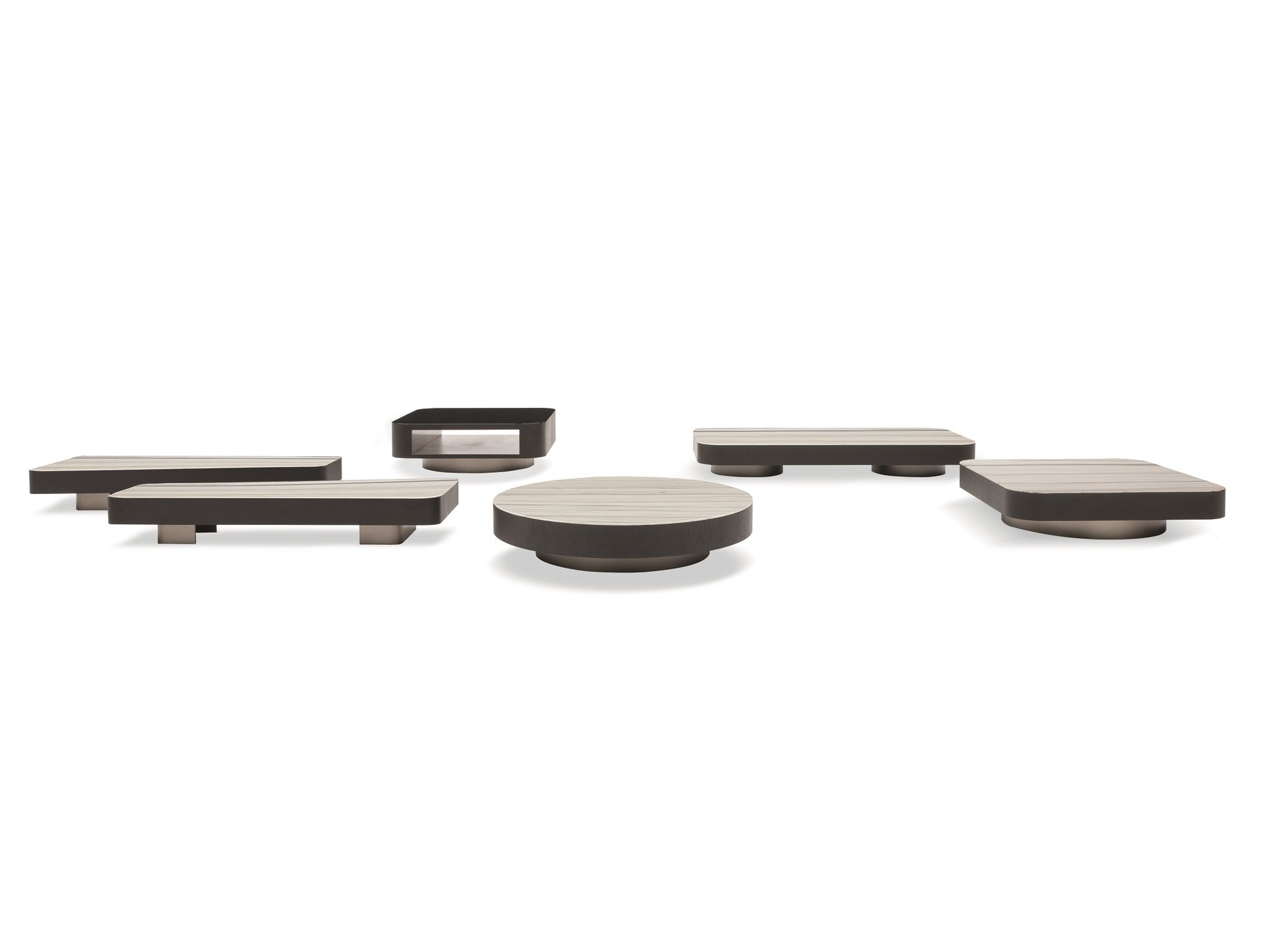MILTON Coffee table By Minotti | design Rodolfo Dordoni