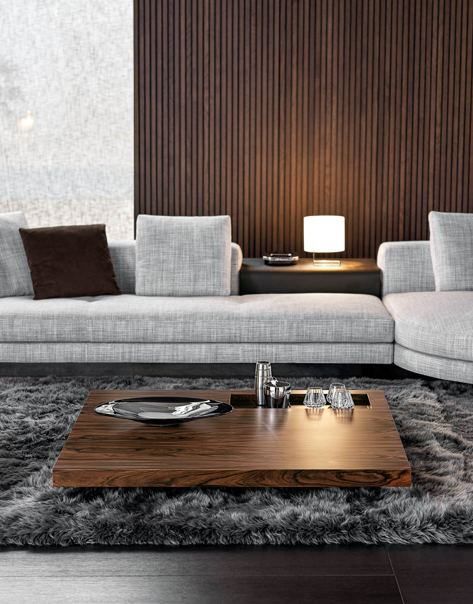 BOTECO Low coffee table for living room By Minotti | design studio mk27