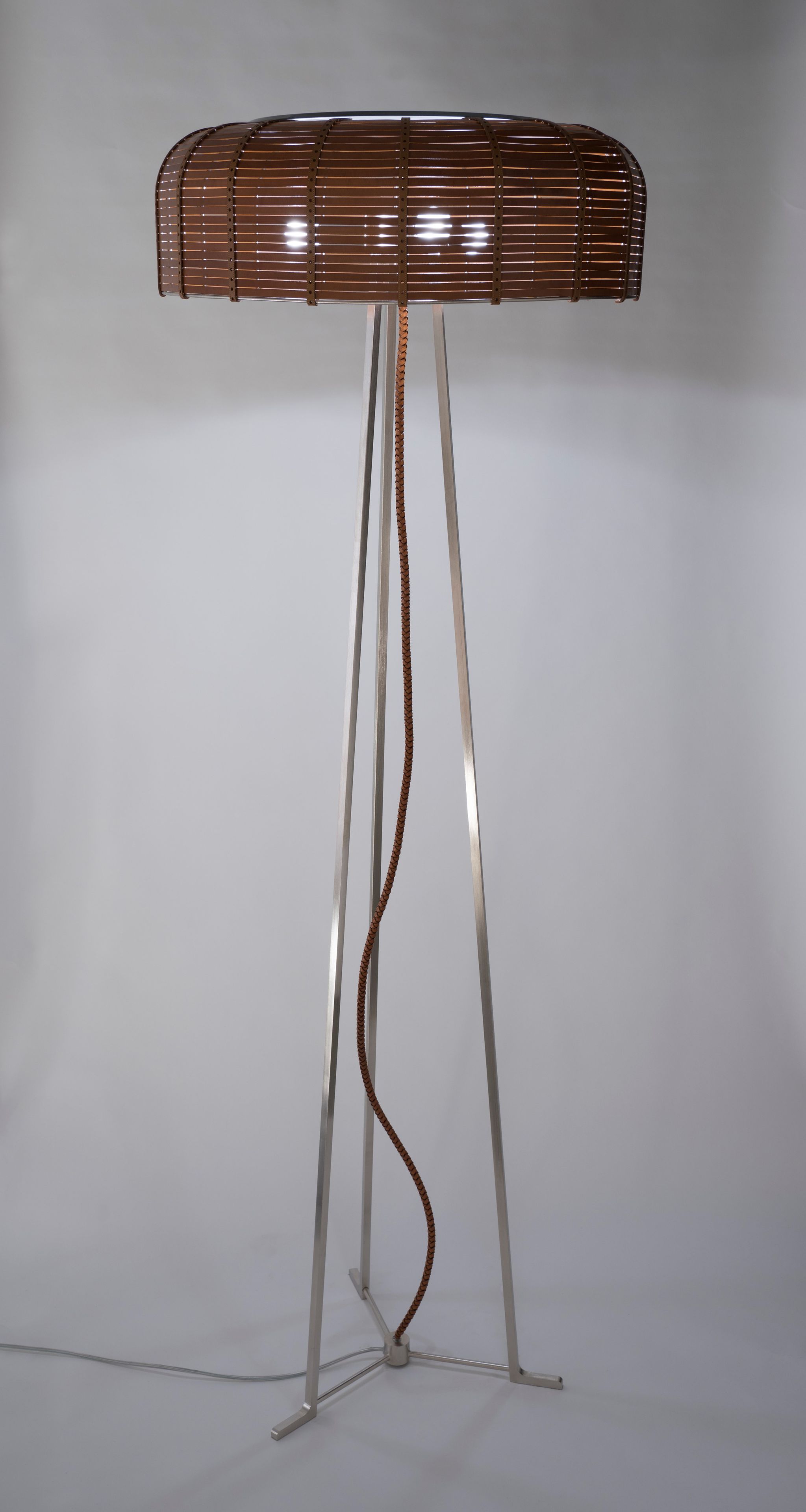 COUTURE 01 floor lamp By Patrizia Garganti design Patrizia Garganti