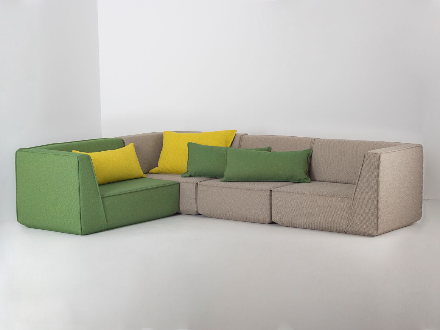 CUBIT Modular 4 seater fabric sofa By Cubit by Mymito
